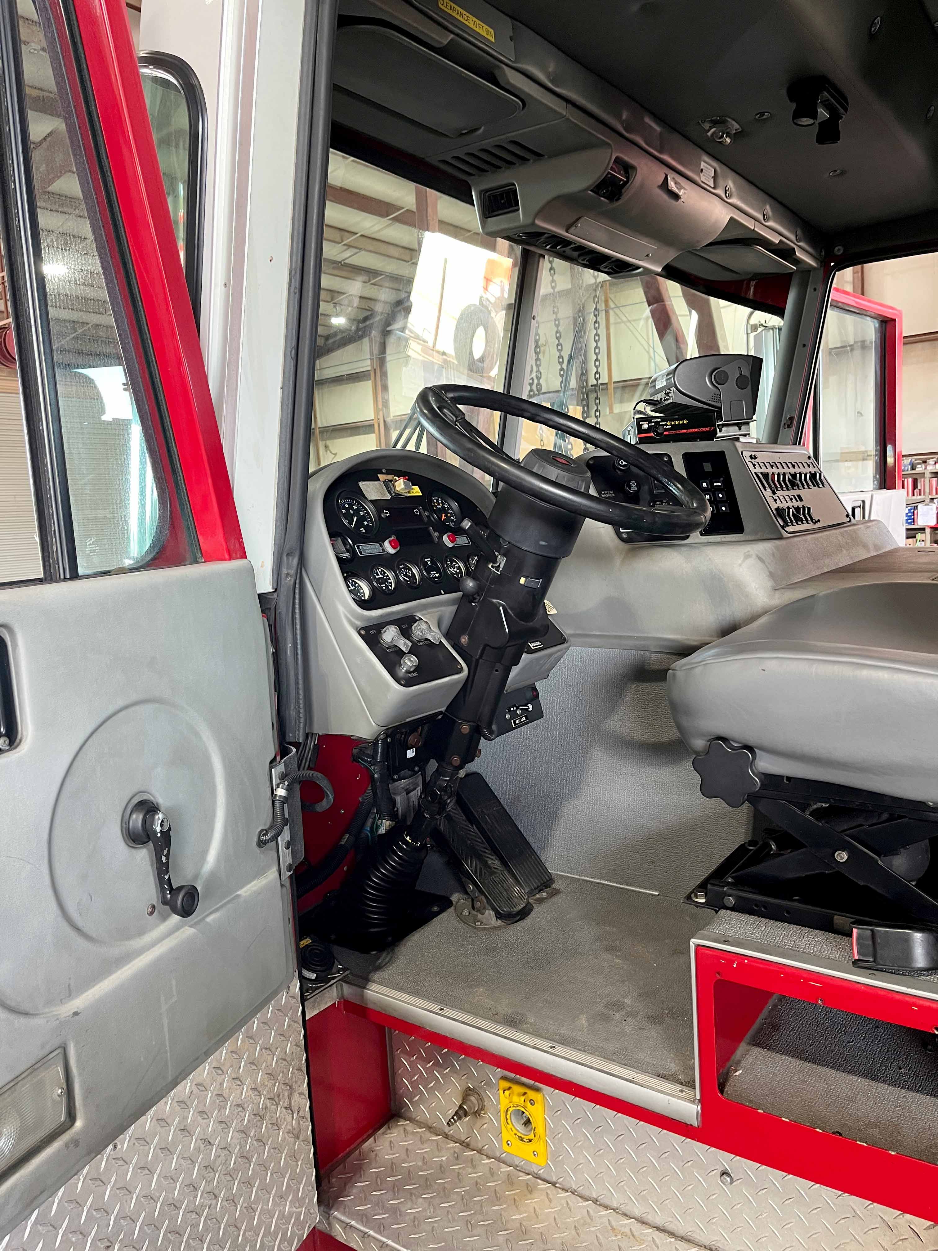 1998 Spartan 95' Mid-Mount Platform | Firetrucks Unlimited