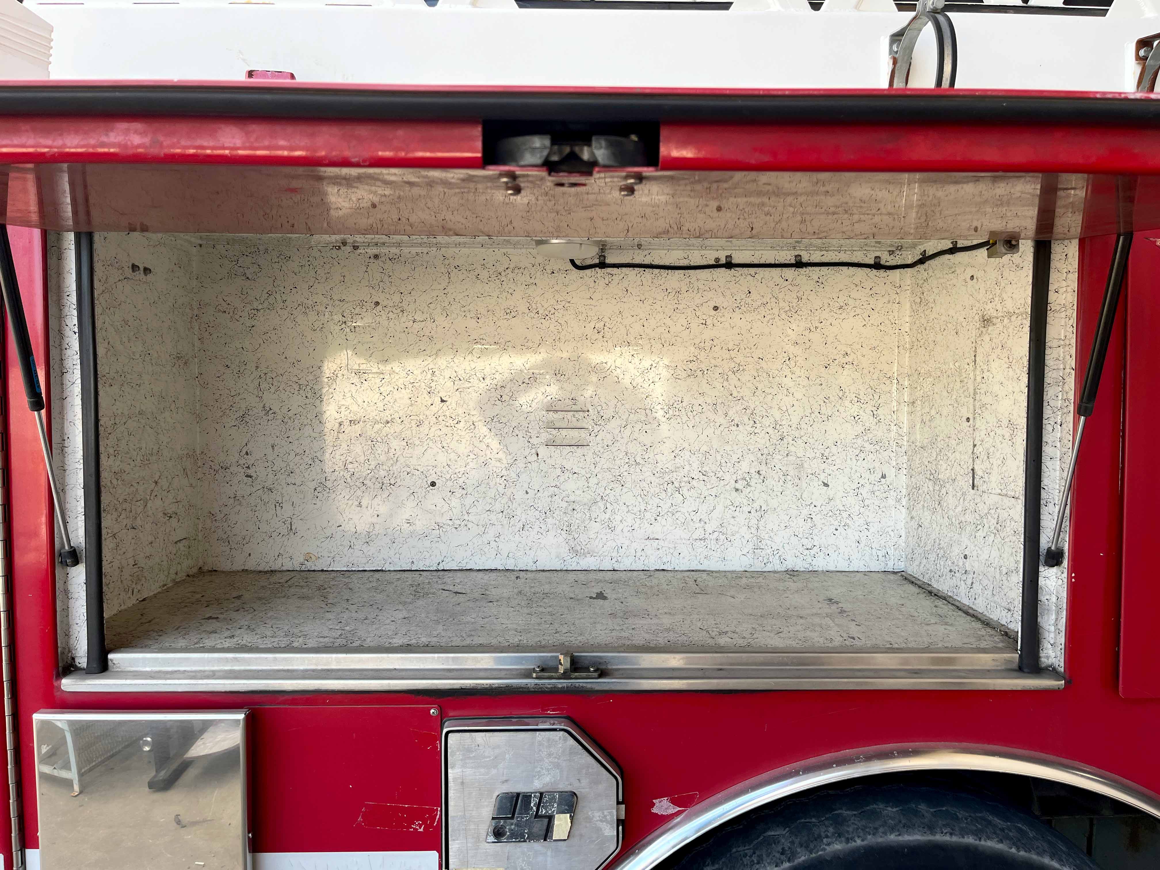 1998 Spartan 95' Mid-Mount Platform | Firetrucks Unlimited