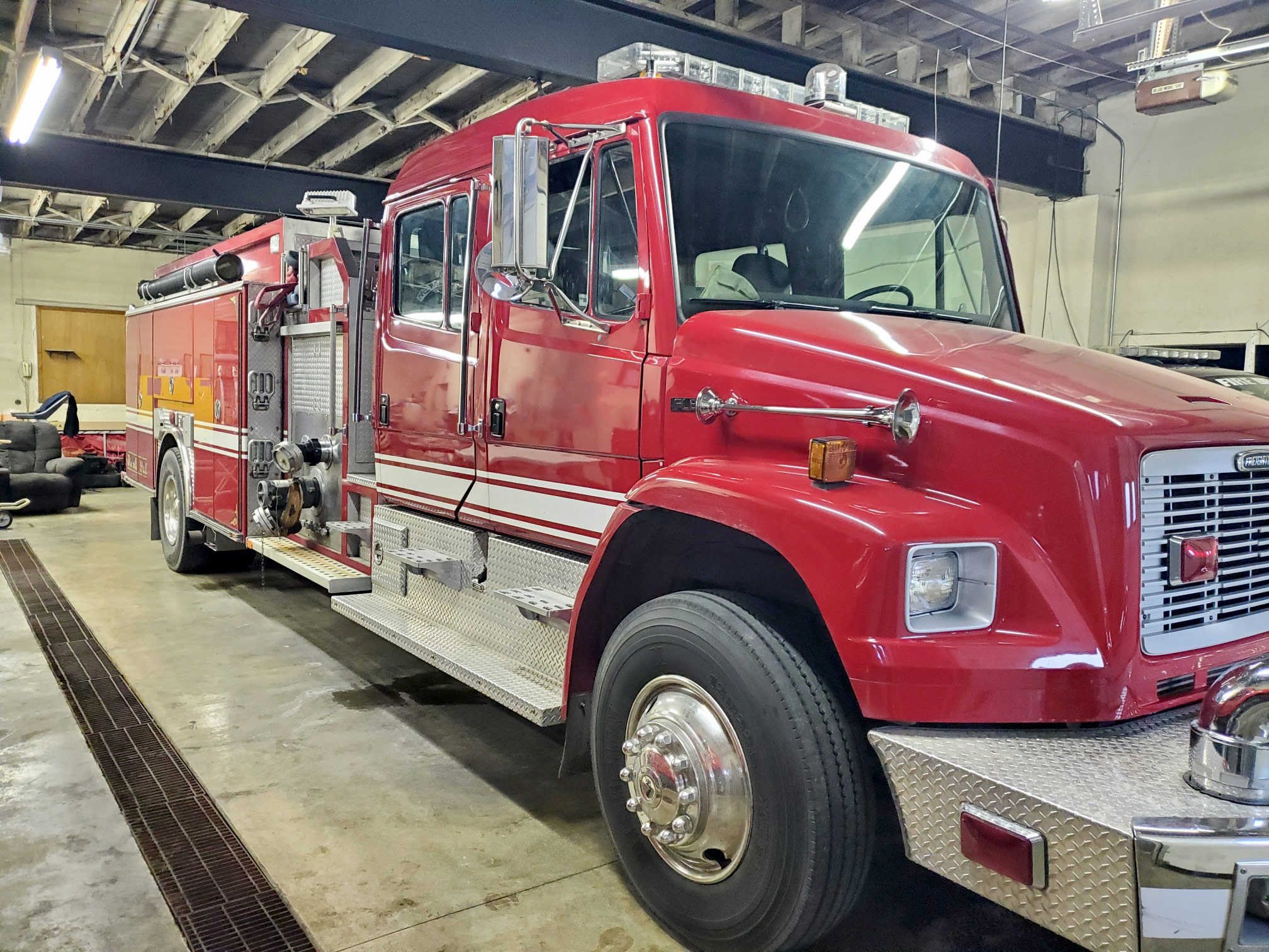 2003 Ferrara Freightliner Commercial Pumper | Used Truck Details