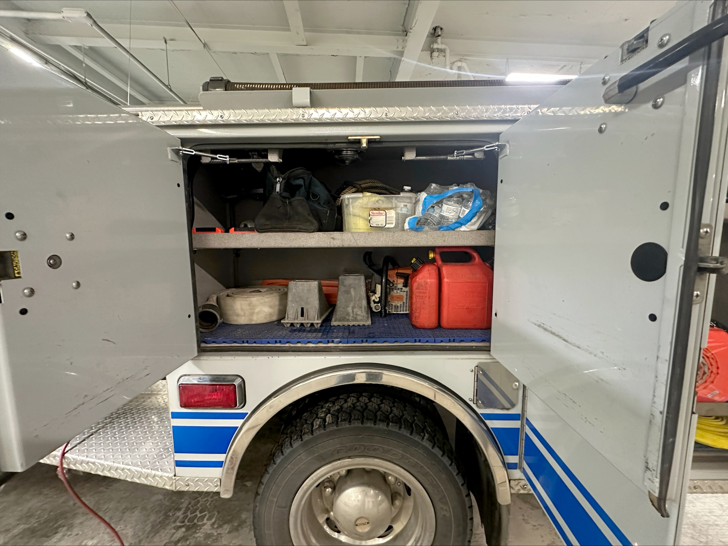 2000 Pierce Ford 4x4 Commercial Mini Pumper | Used Truck Details