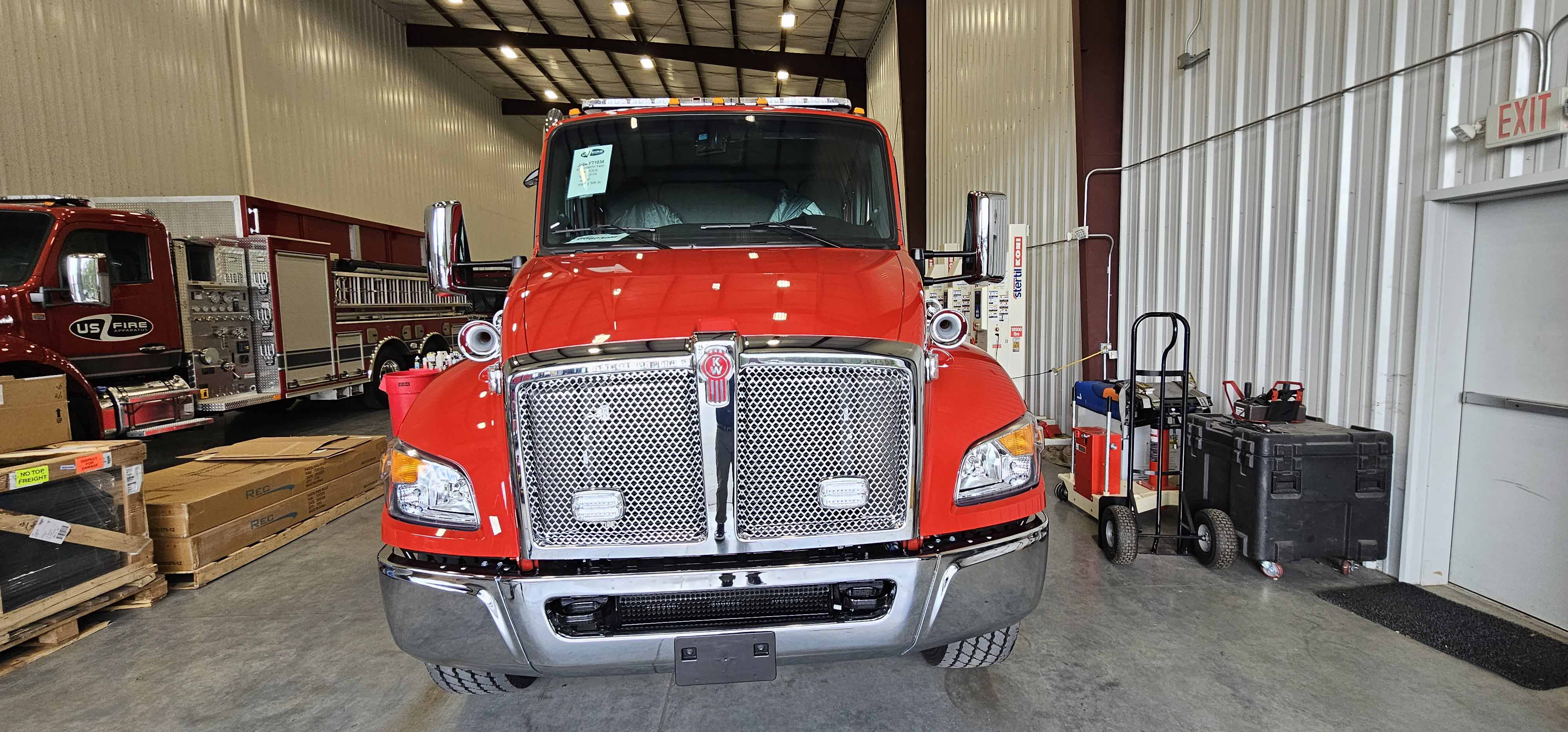 2025 US Fire Apparatus Kenworth Tandem-Axle Commercial Tanker ...