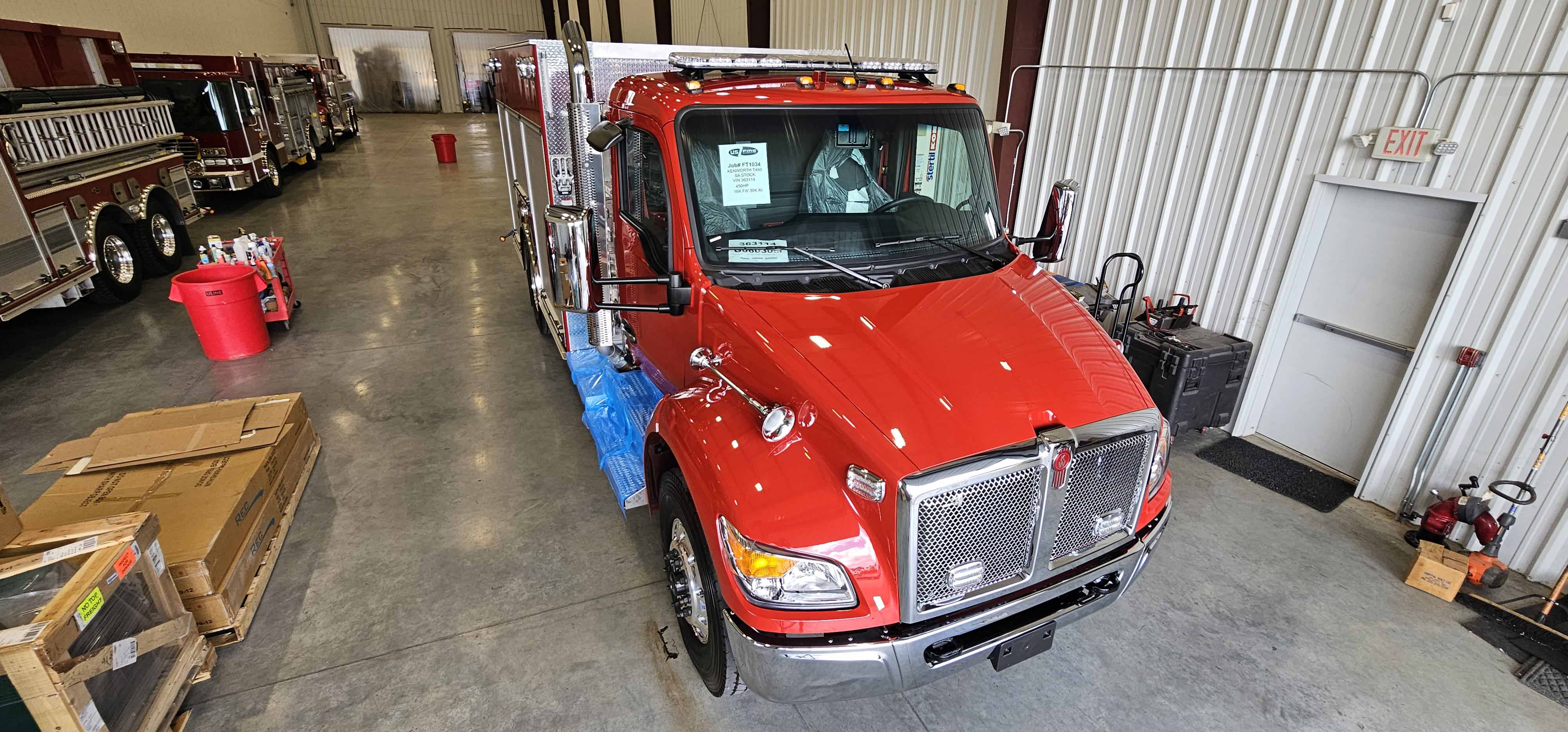 2025 US Fire Apparatus Kenworth Tandem-Axle Commercial Tanker ...