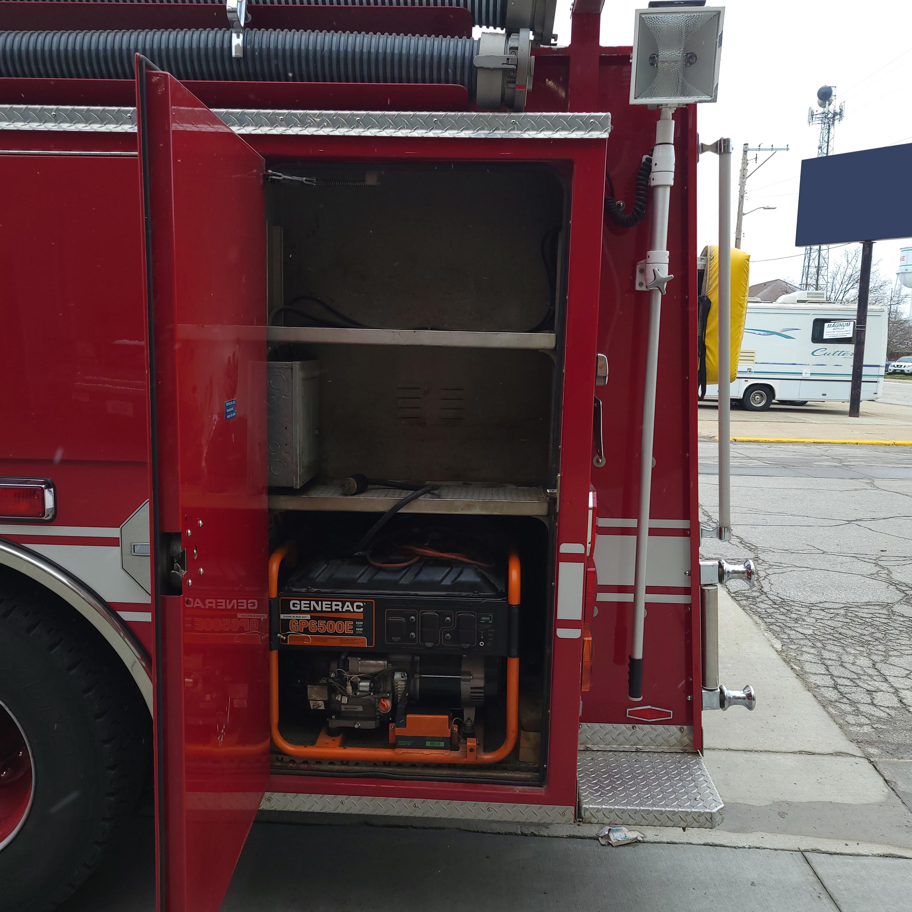 2000 Pierce Contender International Commercial Pumper | Used Truck Details