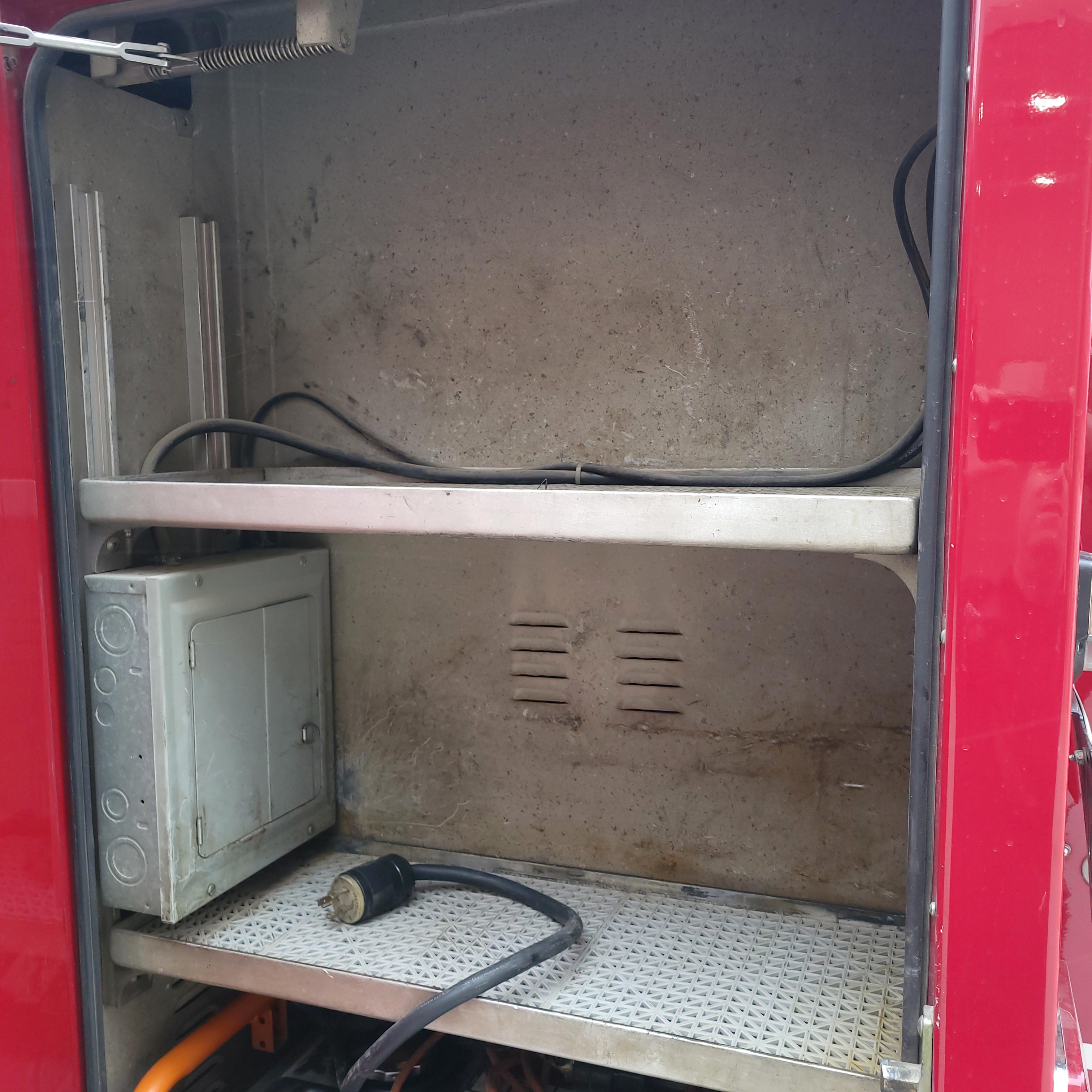 2000 Pierce Contender International Commercial Pumper | Used Truck Details