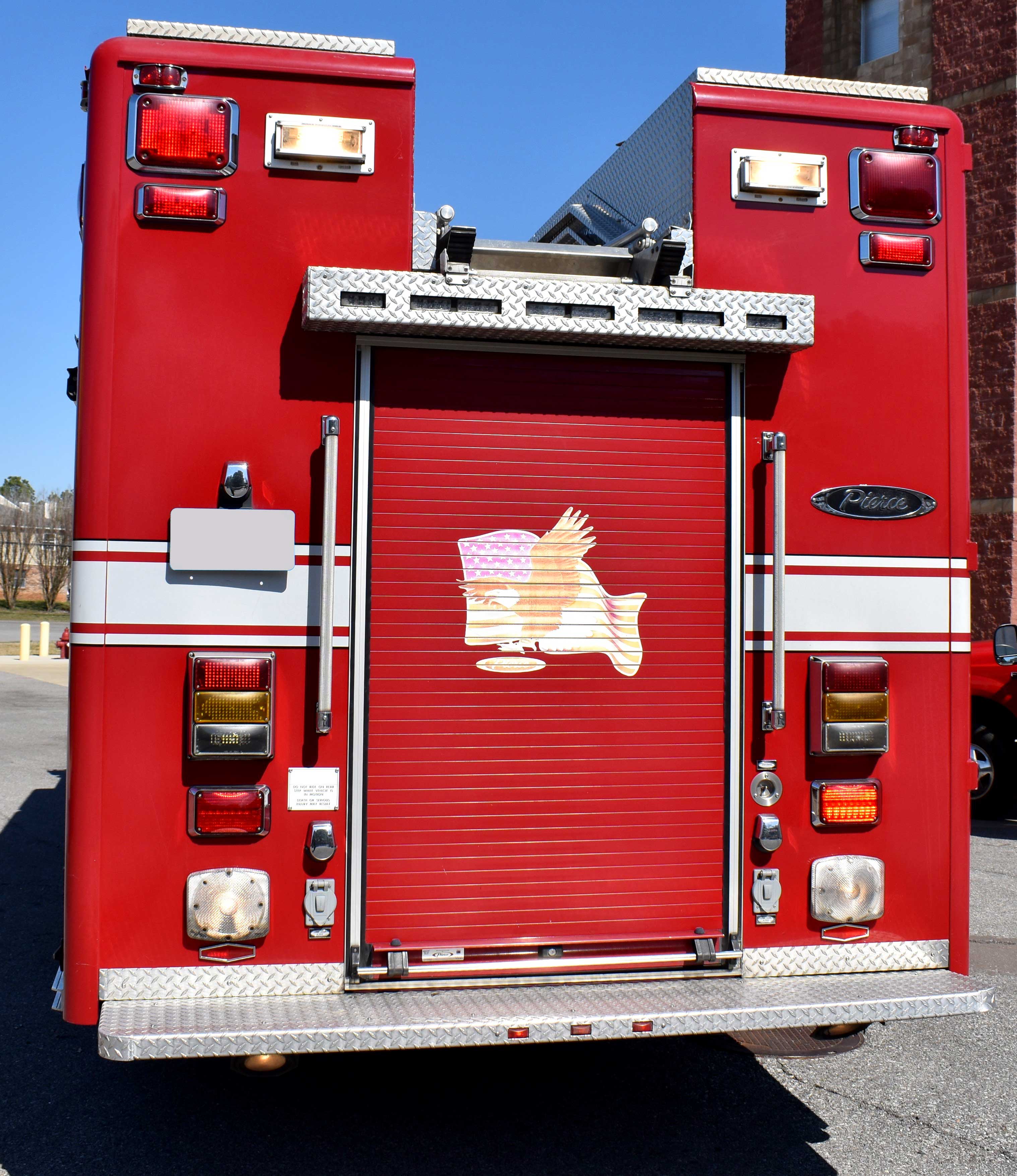2004 Pierce Lance Heavy Rescue | Used Truck Details