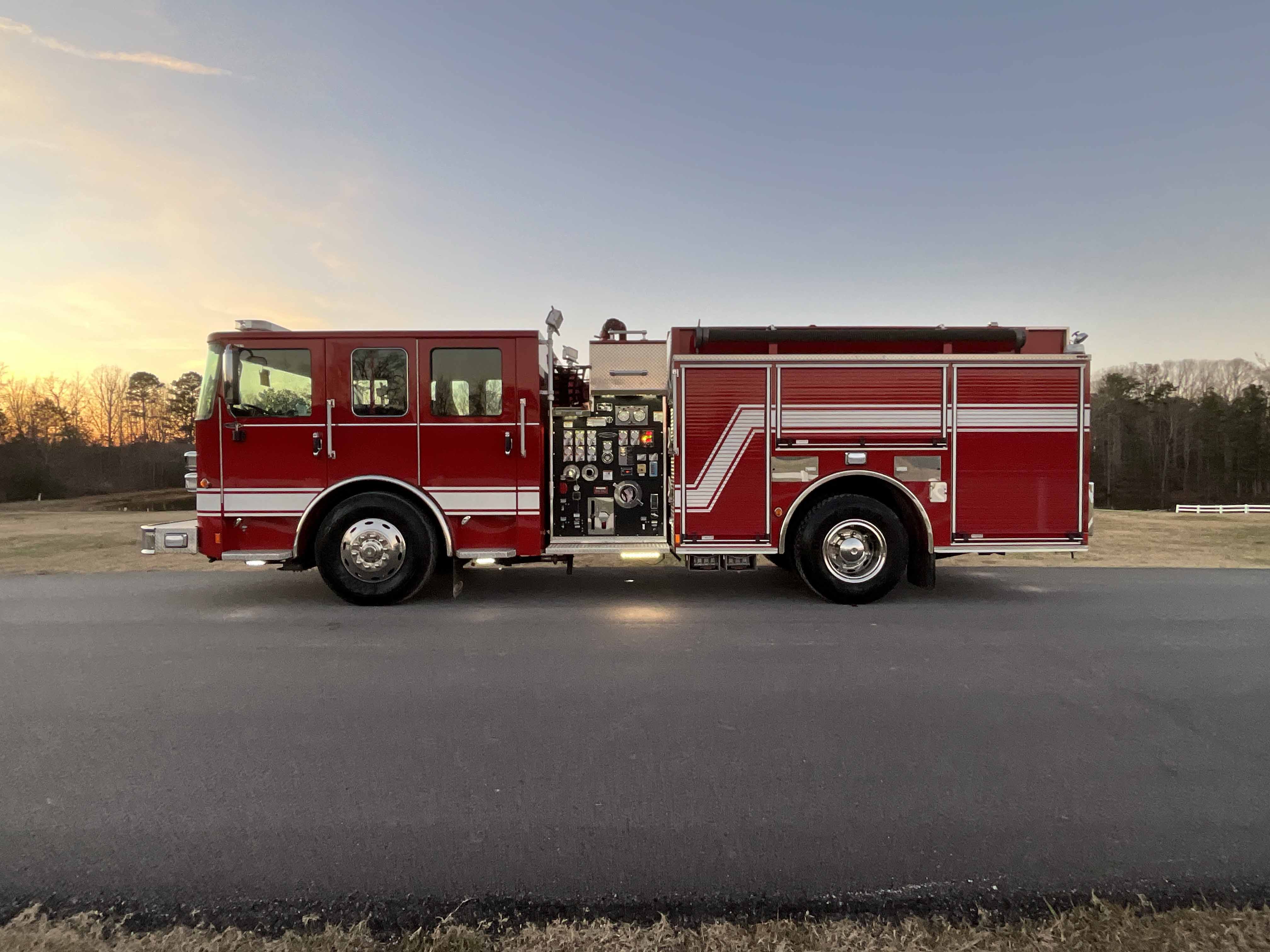 2017 Pierce Saber Pumper | Used Truck Details