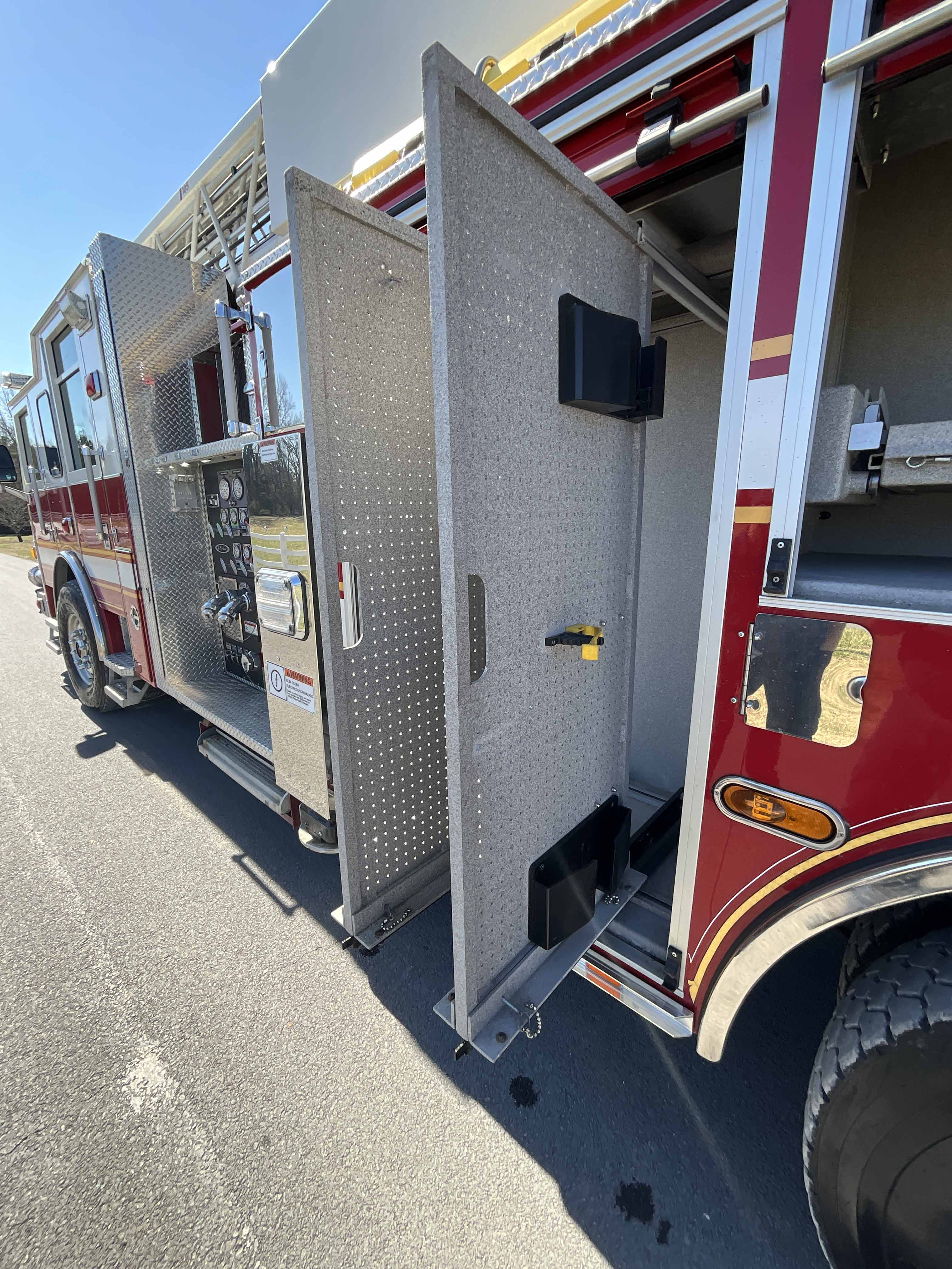 2013 Pierce Arrow XT 105' Quint | Firetrucks Unlimited