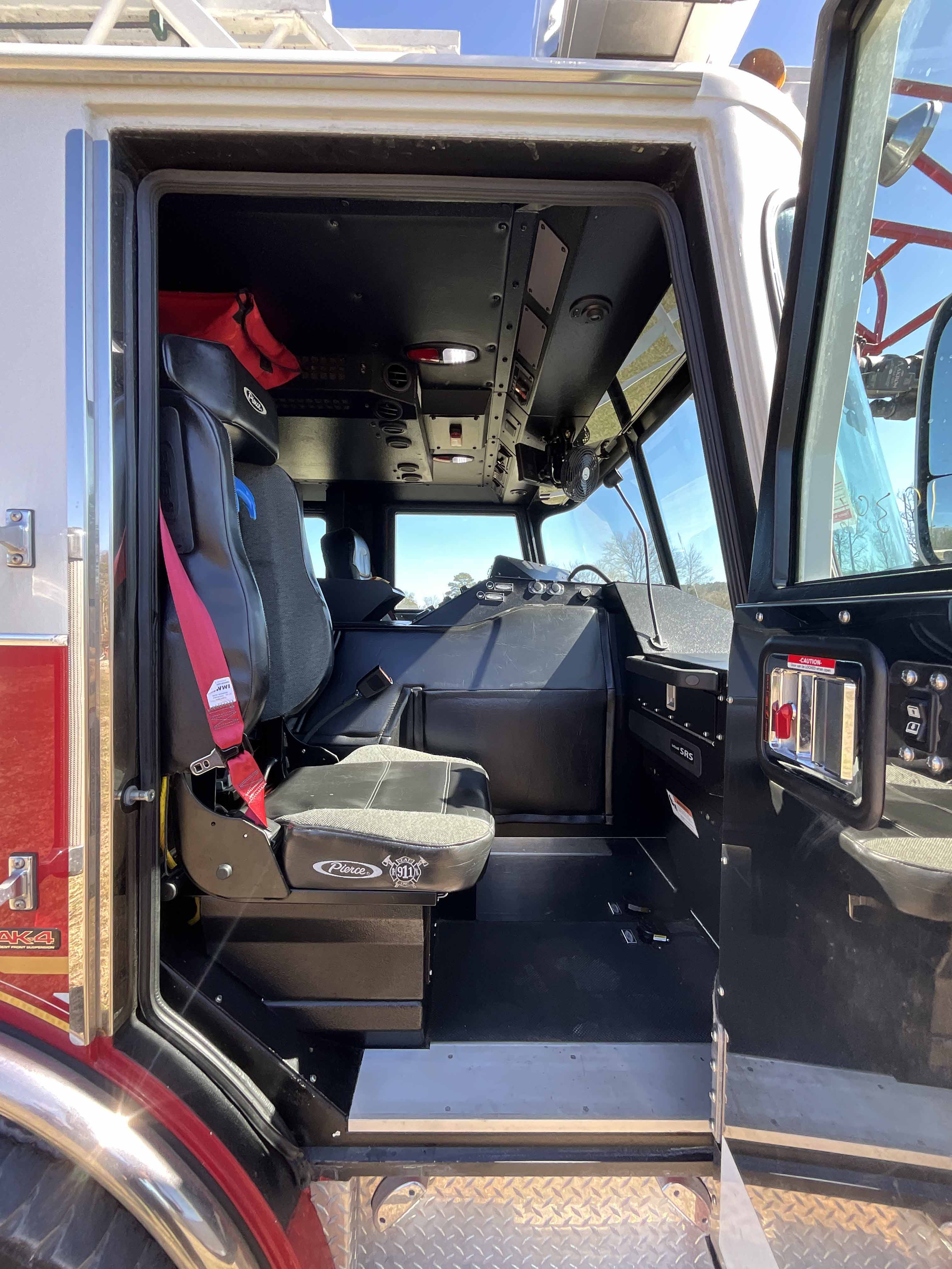 2013 Pierce Arrow XT 105' Quint | Used Truck Details