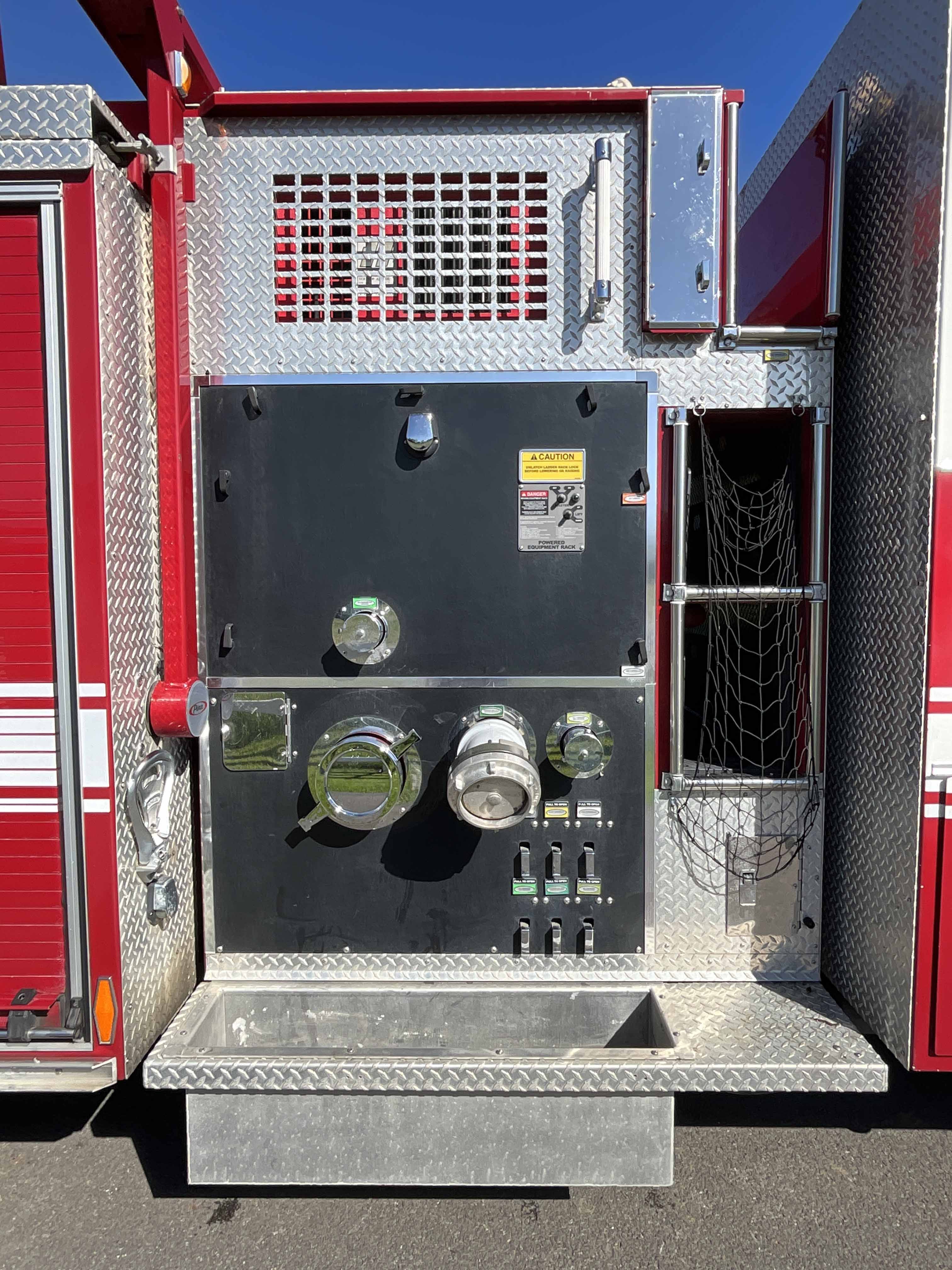 2009 Pierce Contender Pumper | Used Truck Details