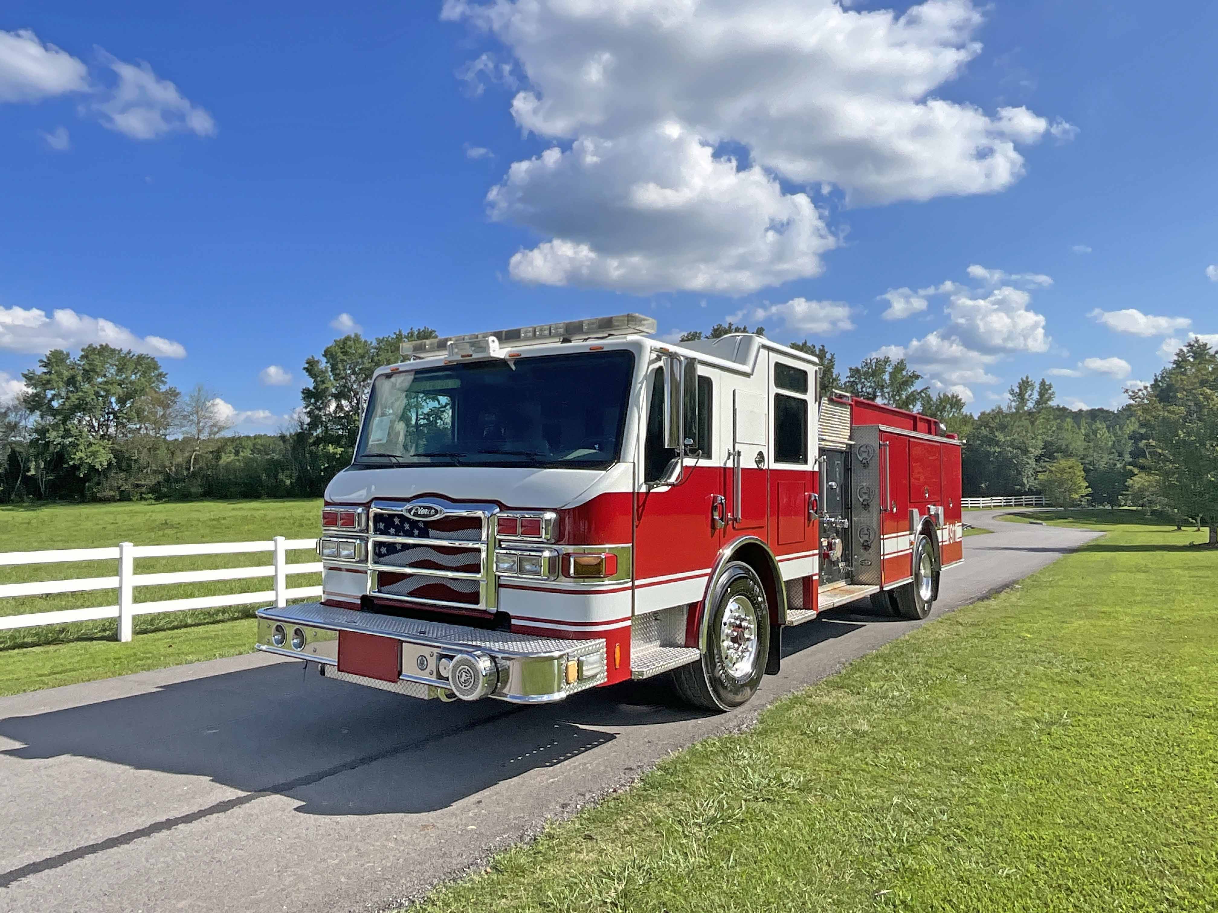 2010 Pierce Velocity Pumper | Firetrucks Unlimited