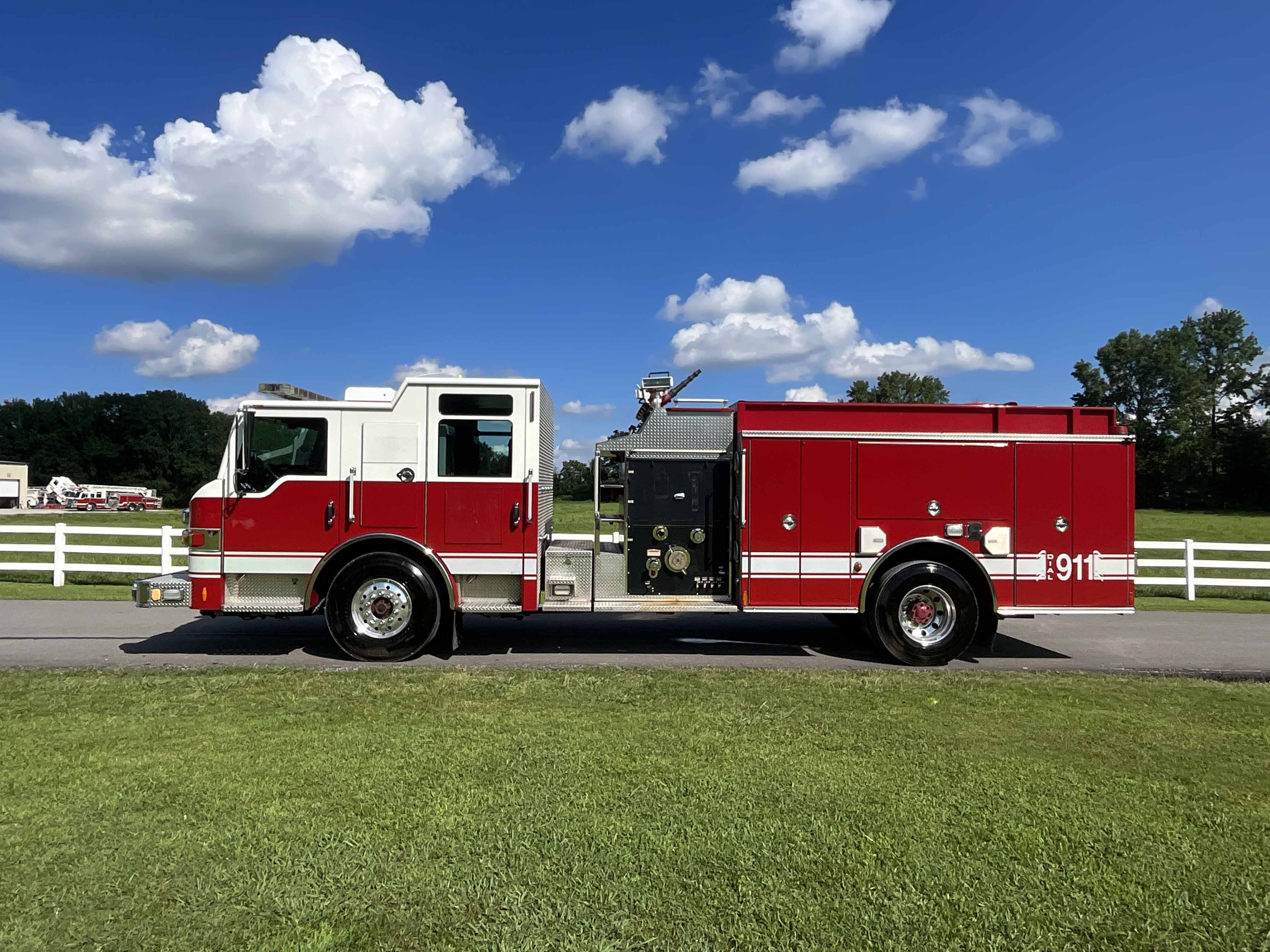 2010 Pierce Velocity Pumper | Firetrucks Unlimited