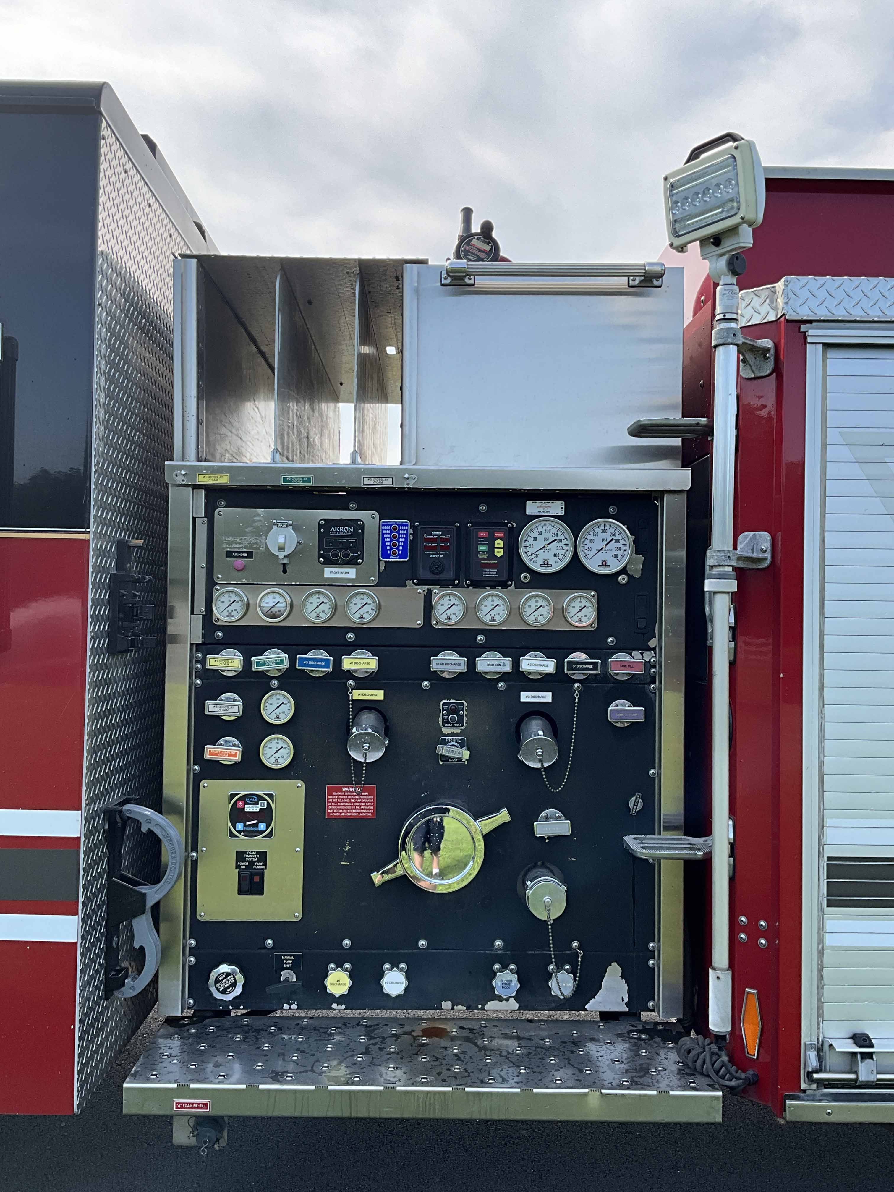2008 HME Pumper | Firetrucks Unlimited