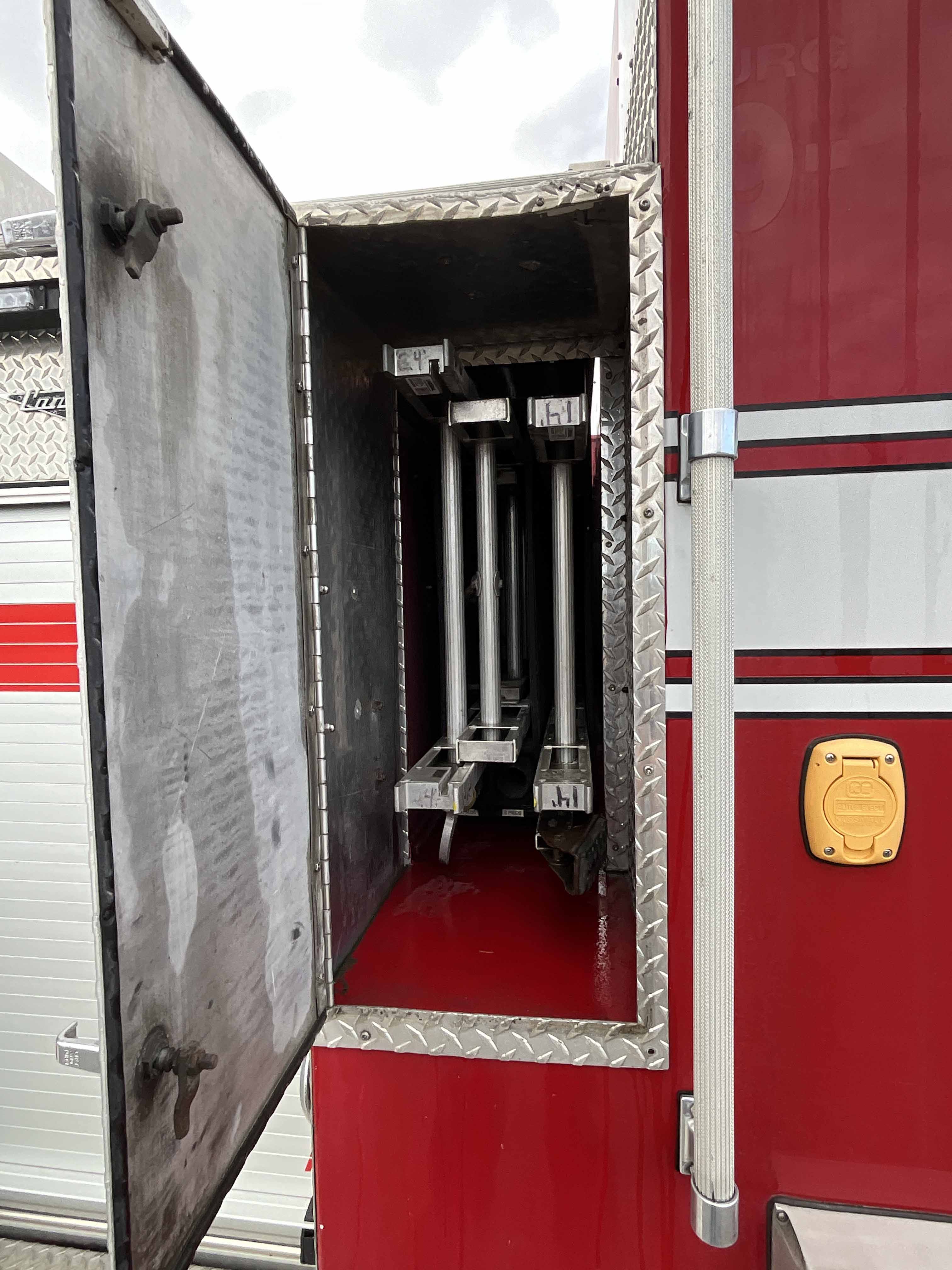 2009 Pierce Contender Pumper | Used Truck Details