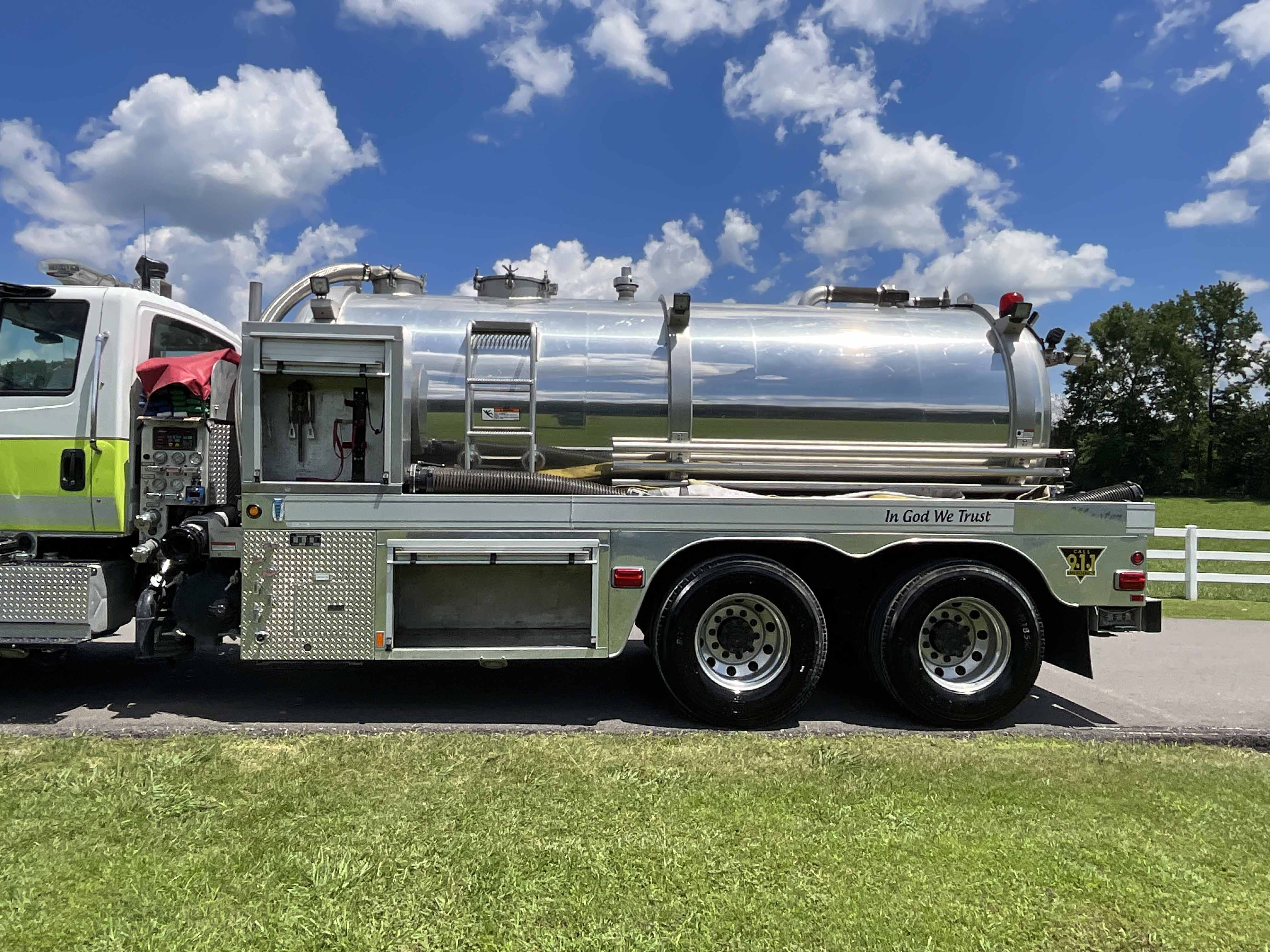 2010 E-One International Commercial Tandem-Axle Tanker | Firetrucks ...