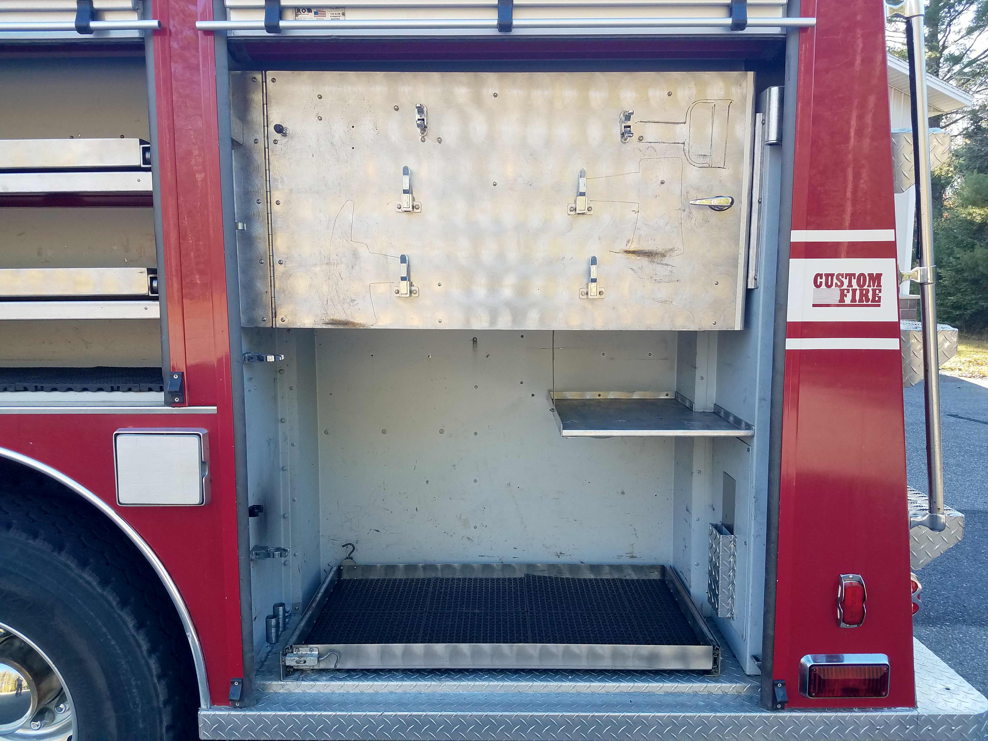 1998 Custom Fire Peterbilt Commercial Pumper | Firetrucks Unlimited