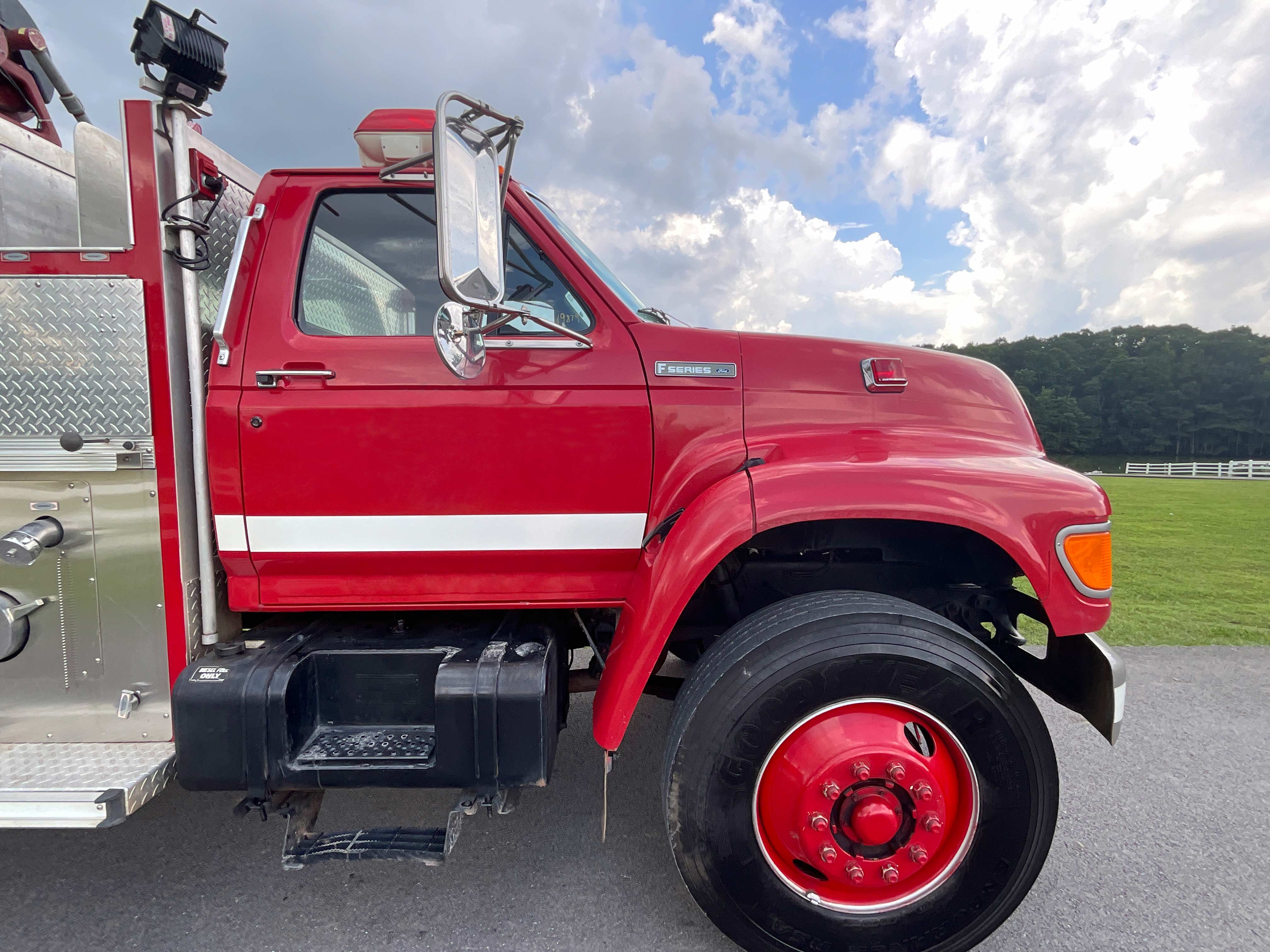 1996 E-One Ford Commercial Pumper | Firetrucks Unlimited