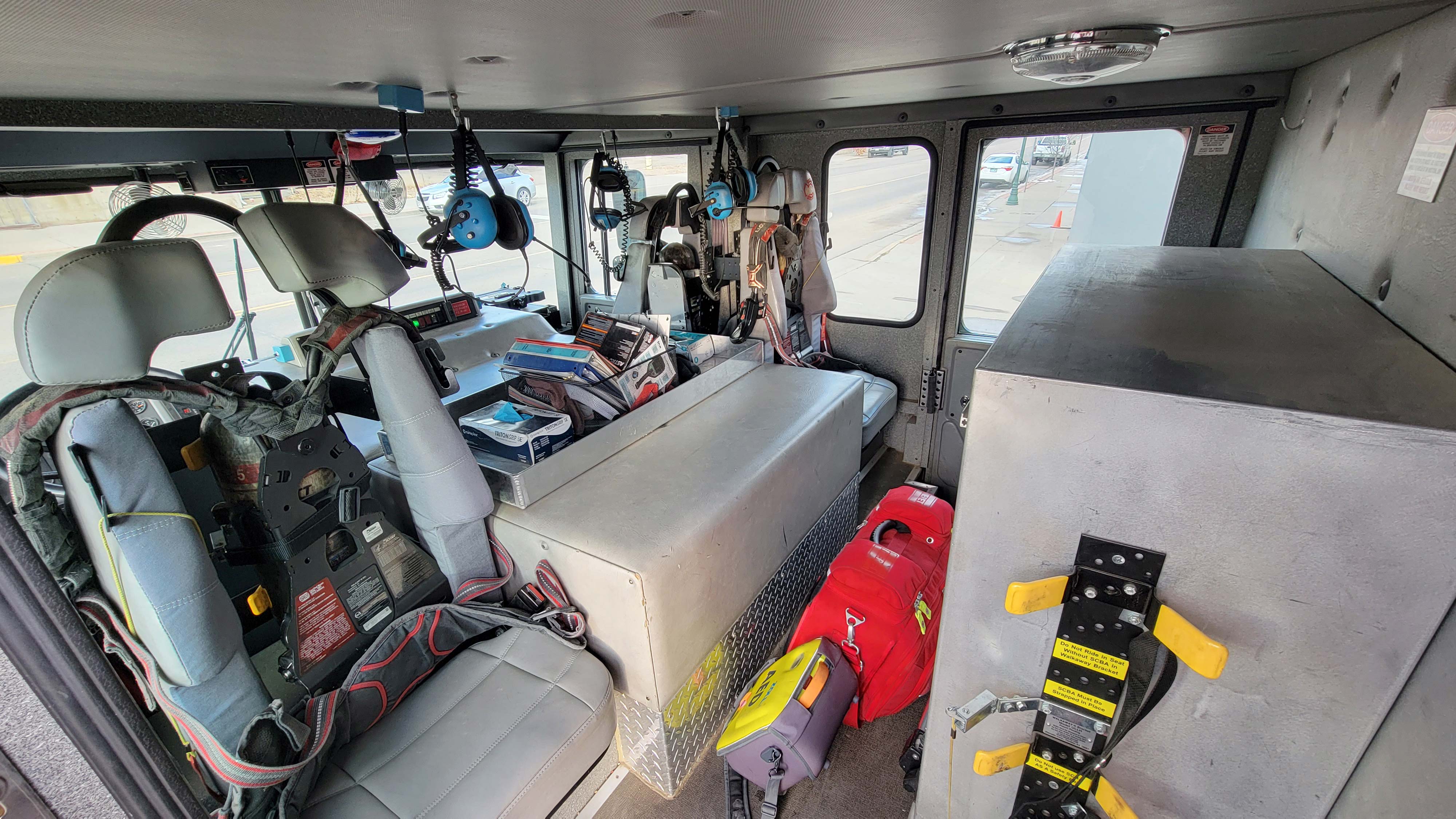 2002 Ferrara HME 75' Quint | Used Truck Details