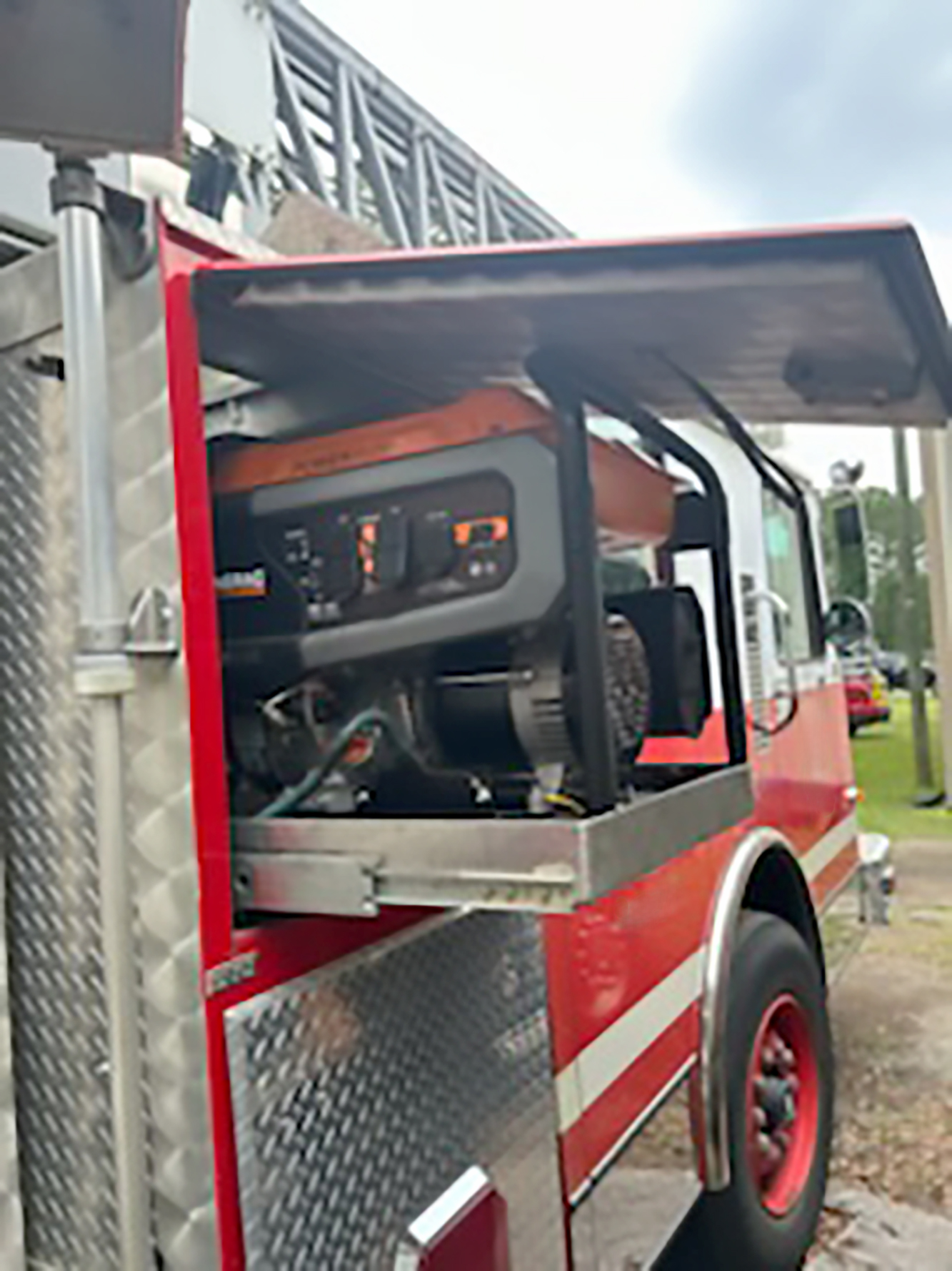 1999 Spartan 105' Aerial | Used Truck Details