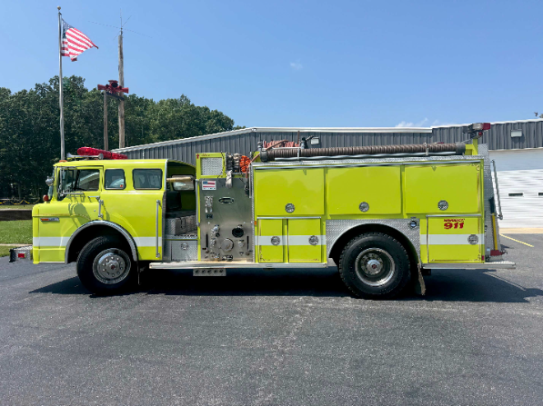 1990 E-One Ford Commercial Pumper | Used Truck Details