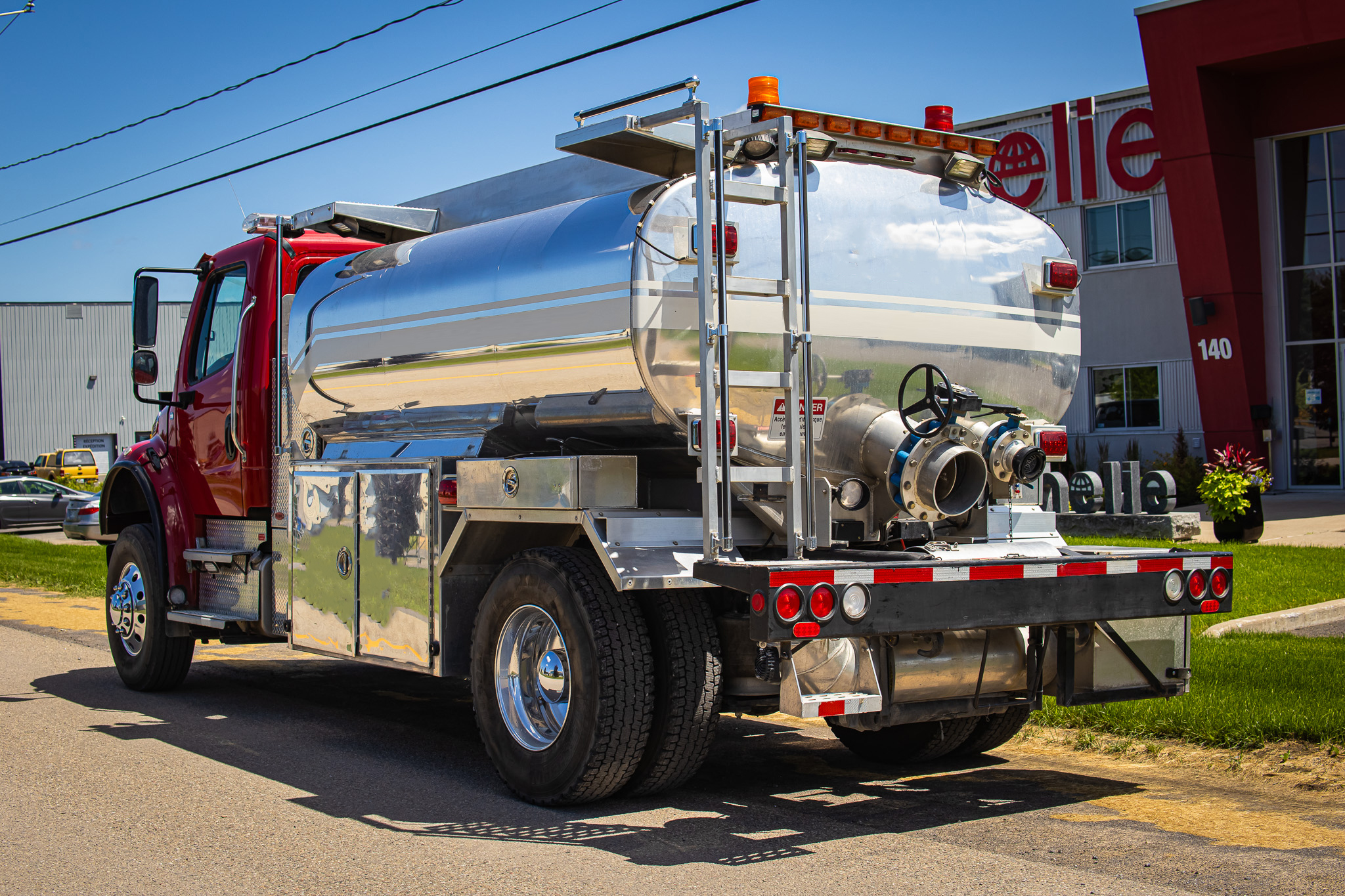 2010 Helie Freightliner Commercial Elliptical Tanker | Firetrucks Unlimited