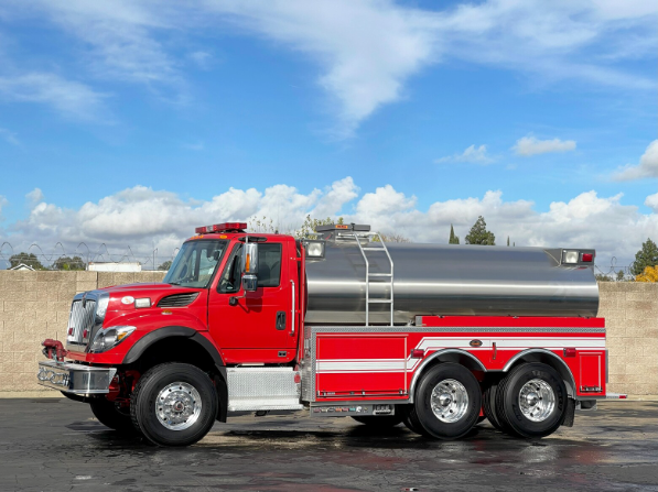 2013 KME International Tandem-Axle Commercial Elliptical Tanker | Used ...