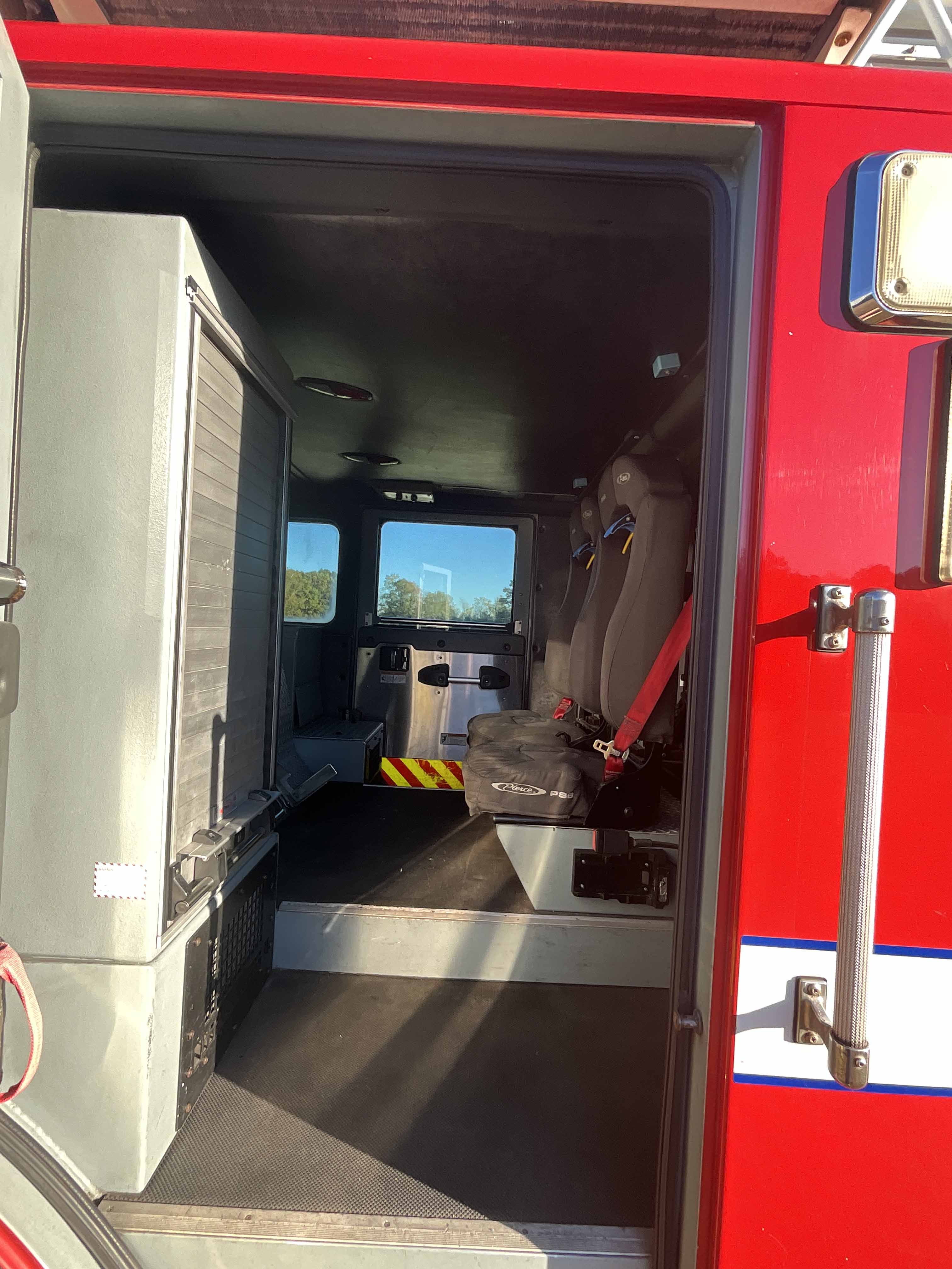 2009 Pierce Velocity 105' Aerial | Firetrucks Unlimited