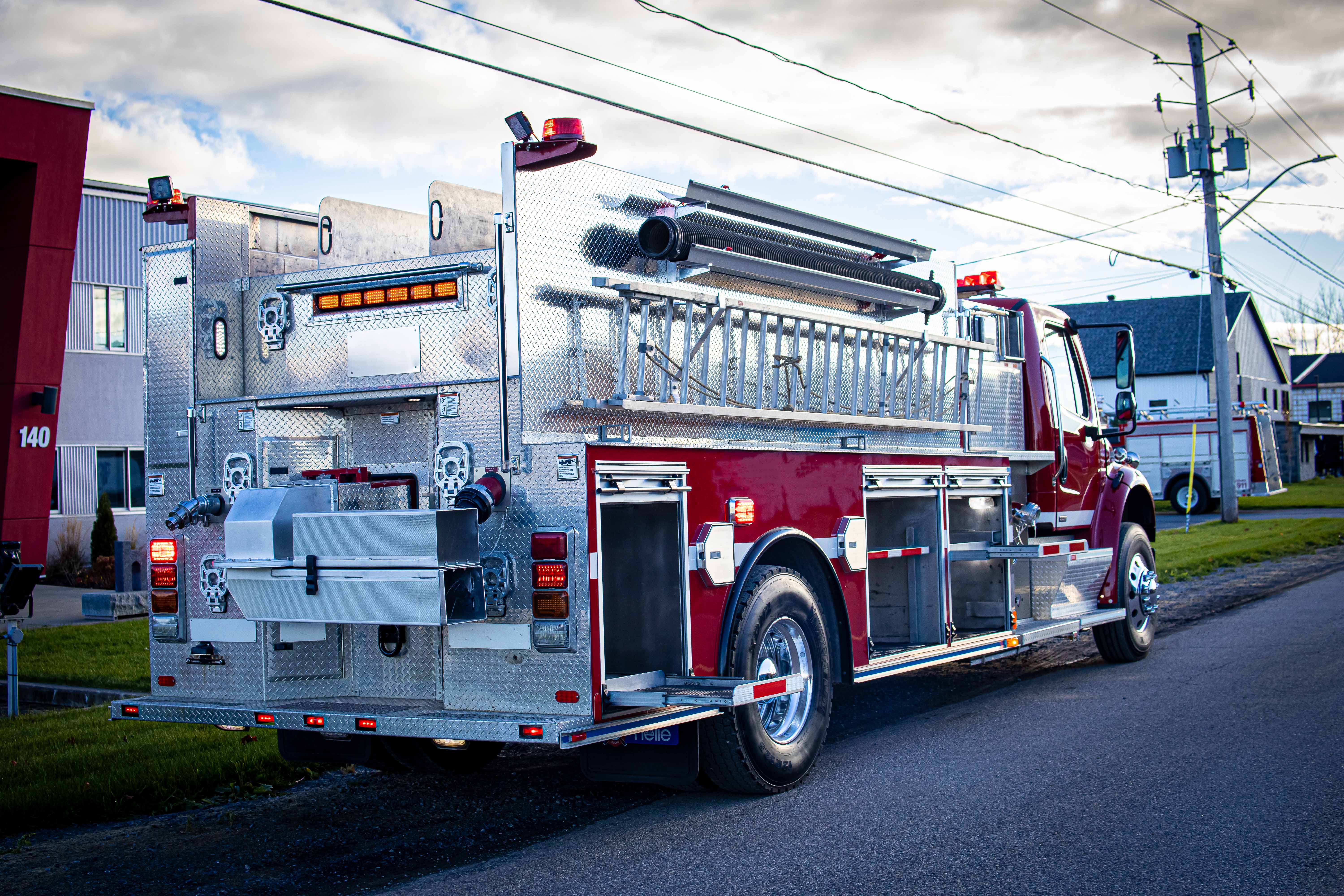 2007 Helie Freightliner Commercial Pumper Tanker | Used Truck Details