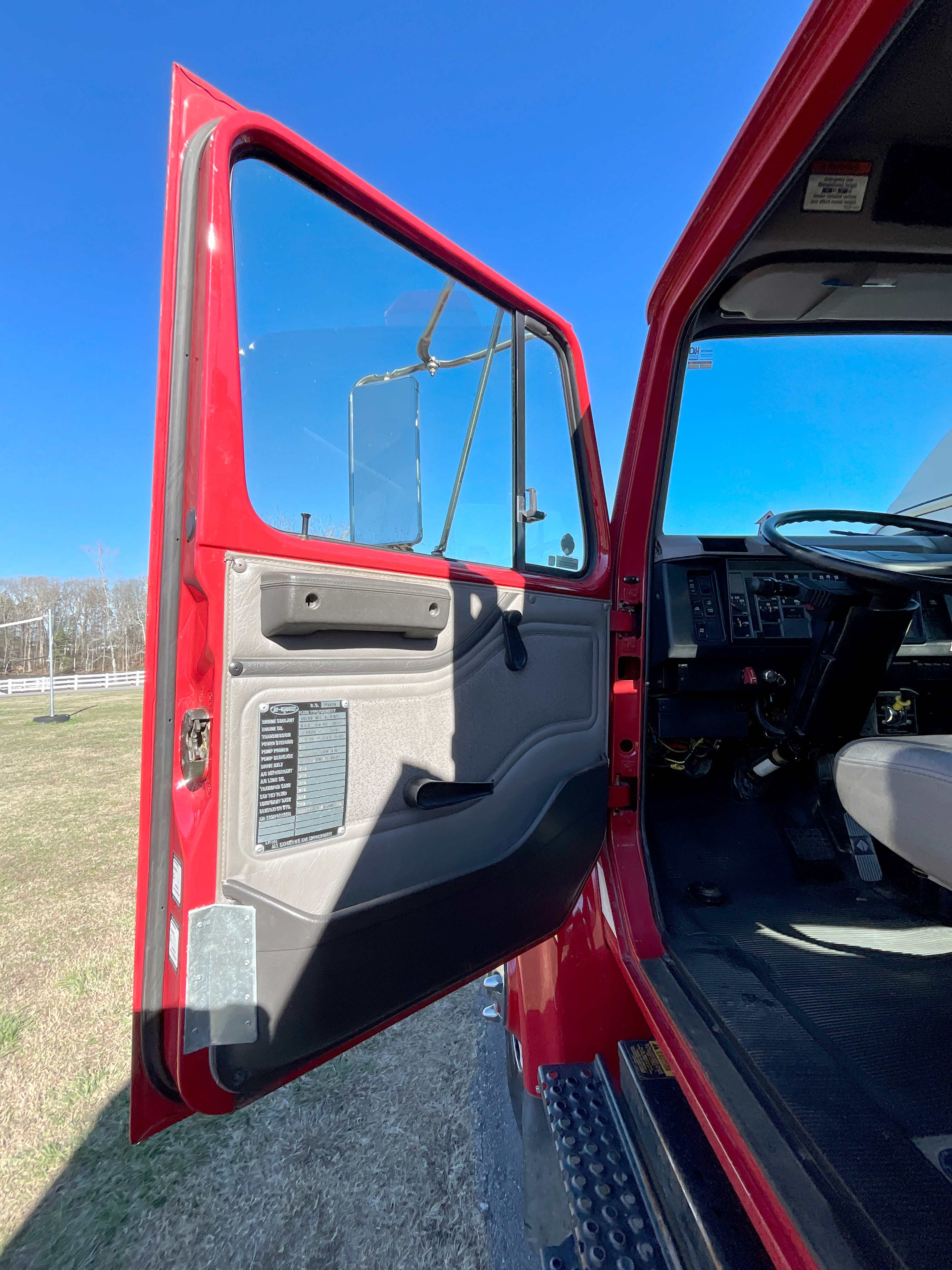 2000 E-One International Commercial Pumper | Used Truck Details