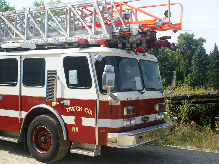 1996 E-One Hurricane 100' Aerial | Used Truck Details