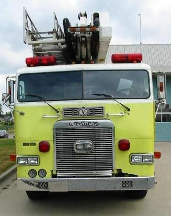 1993 Anderson / Freightliner 135' Bronto Platform | Used Truck Details