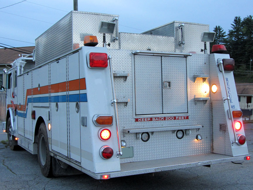 1986 Mack / Rescue Systems Heavy Rescue | Used Truck Details