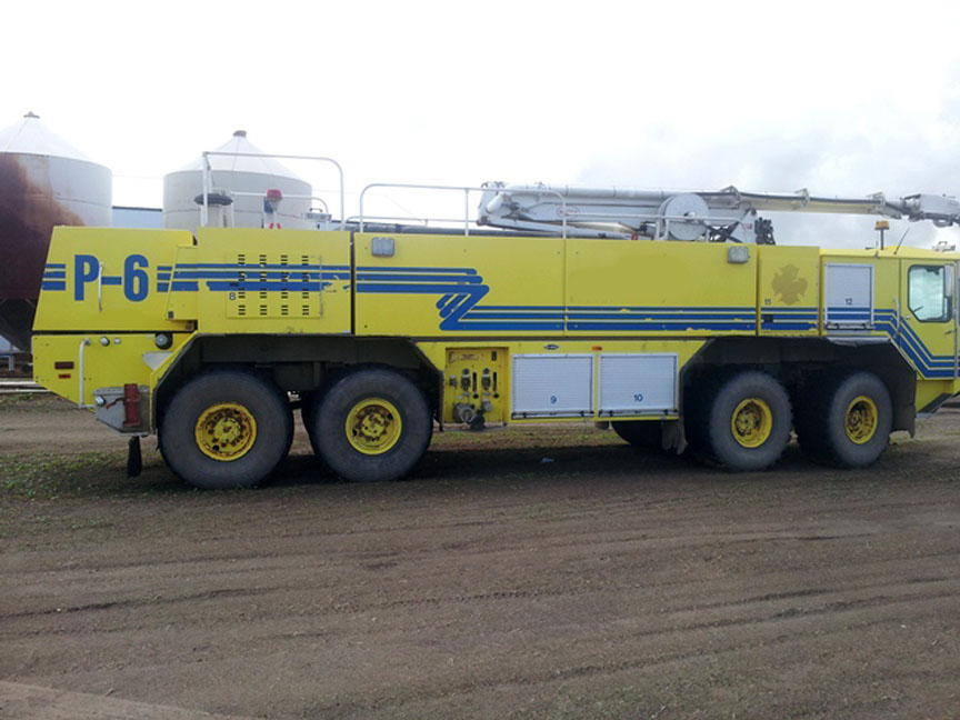 2000 E-One Titan 8x8 50' Aerial ARFF Unit | Firetrucks Unlimited