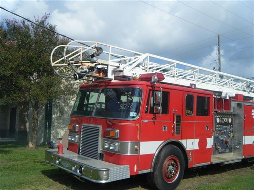 1990 Pierce Lance 75' Quint | Used Truck Details