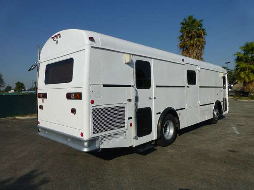 1999 Thomas Saf-T-Liner Command Center Bus | Used Truck Details