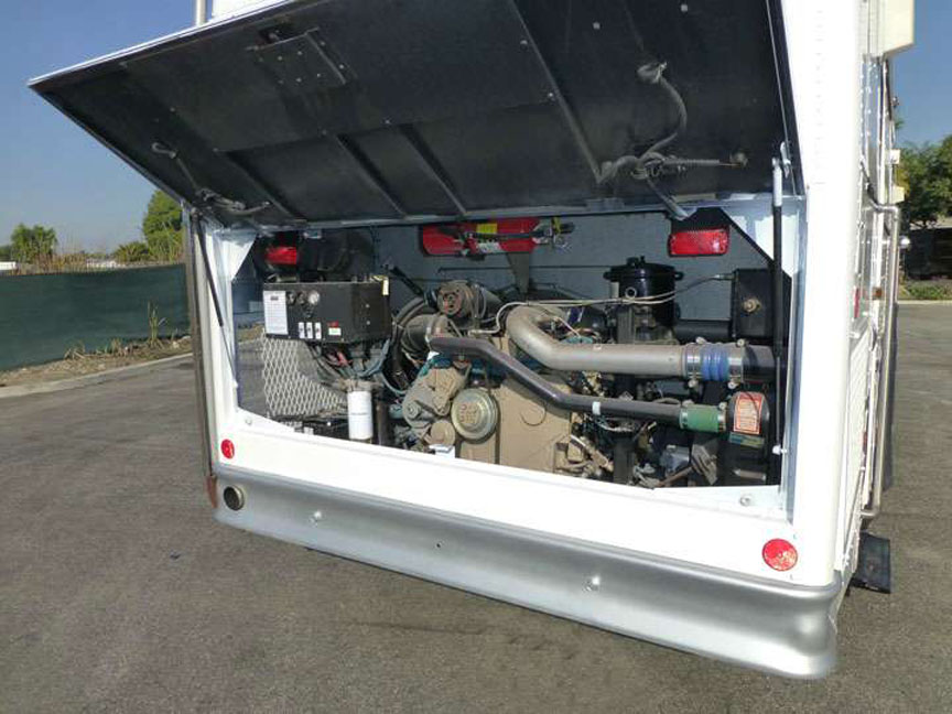 1999 Thomas Saf-T-Liner Command Center Bus | Used Truck Details