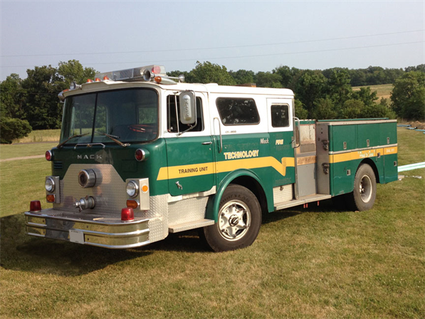 1972 Mack Equipment Truck / Hose Tender | Used Truck Details