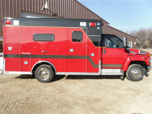 2005 Chevy C4500 Marque Heavy Duty Ambulance | Used Truck Details