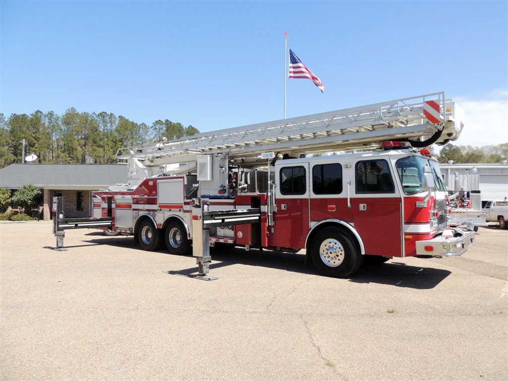 2002 Saulsbury E-One 100' Bronto | Used Truck Details