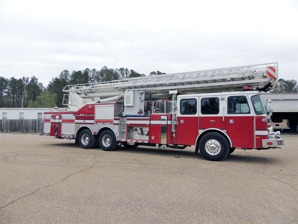2002 Saulsbury E-One 100' Bronto | Used Truck Details