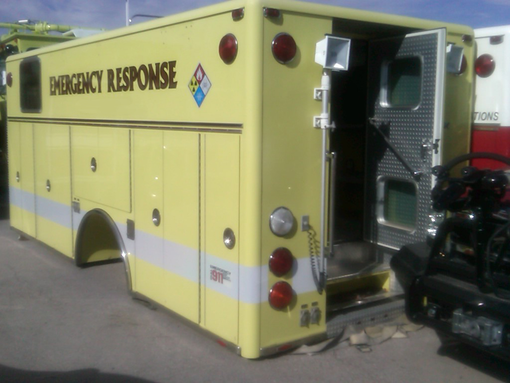 Walk-In Rescue Box | Used Truck Details