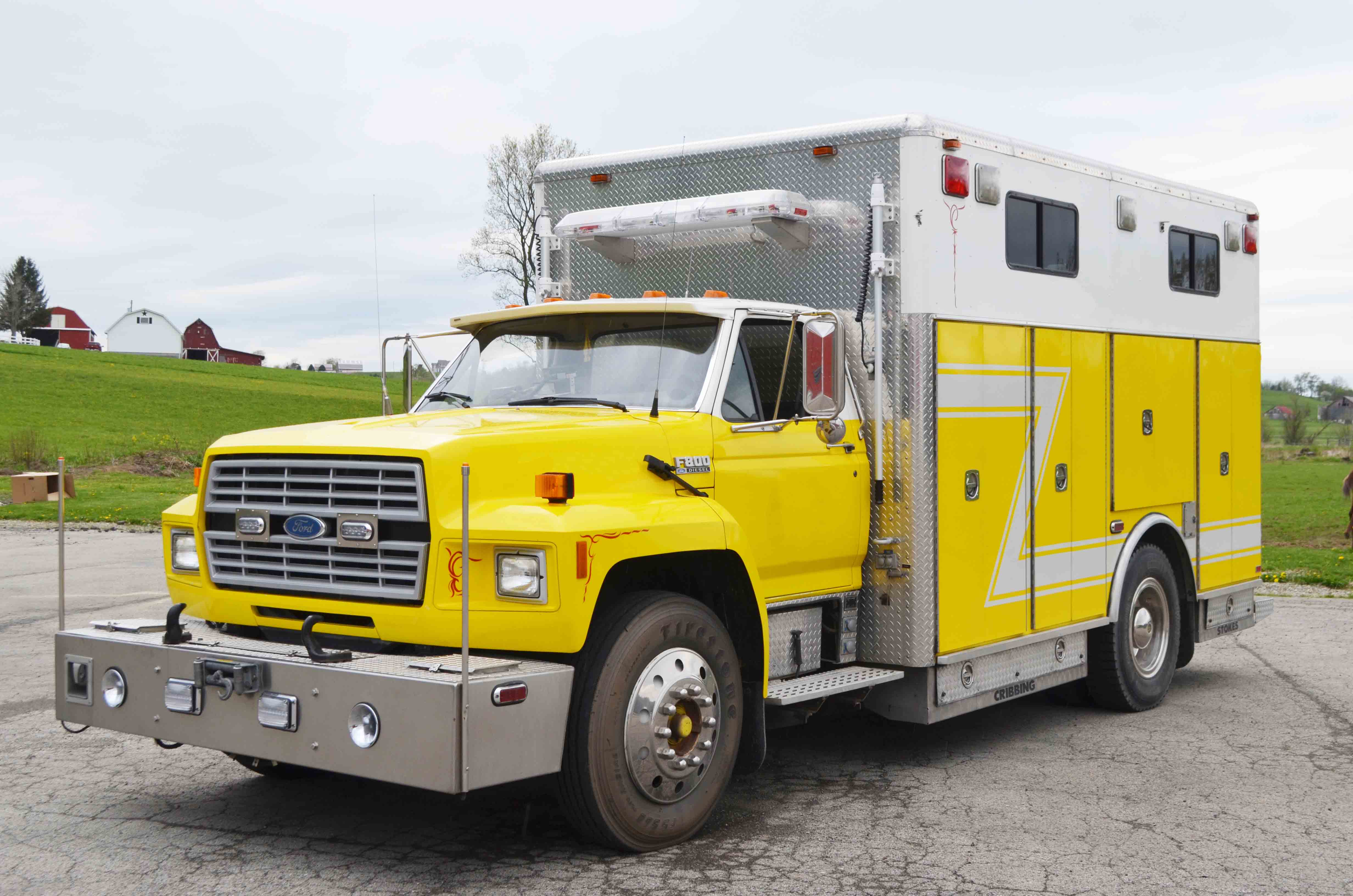 1994 New Lexington Ford Walk-In Rescue | Used Truck Details
