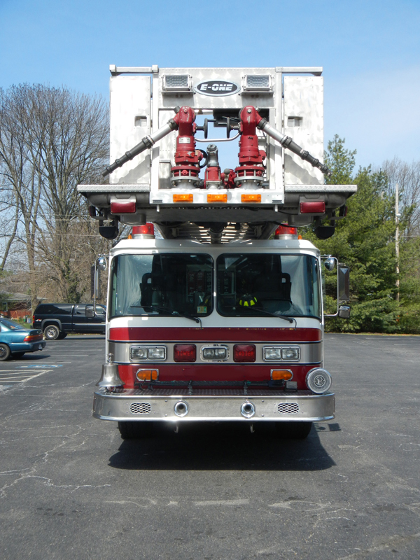 1993 E-One Hurricane 105' Platform | Used Truck Details