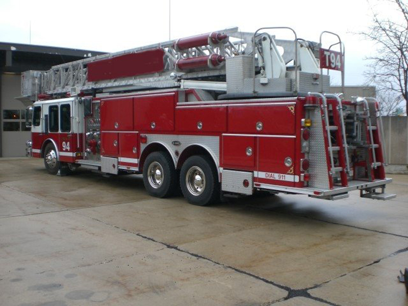 1988 E-One Hurricane 95' Platform | Used Truck Details