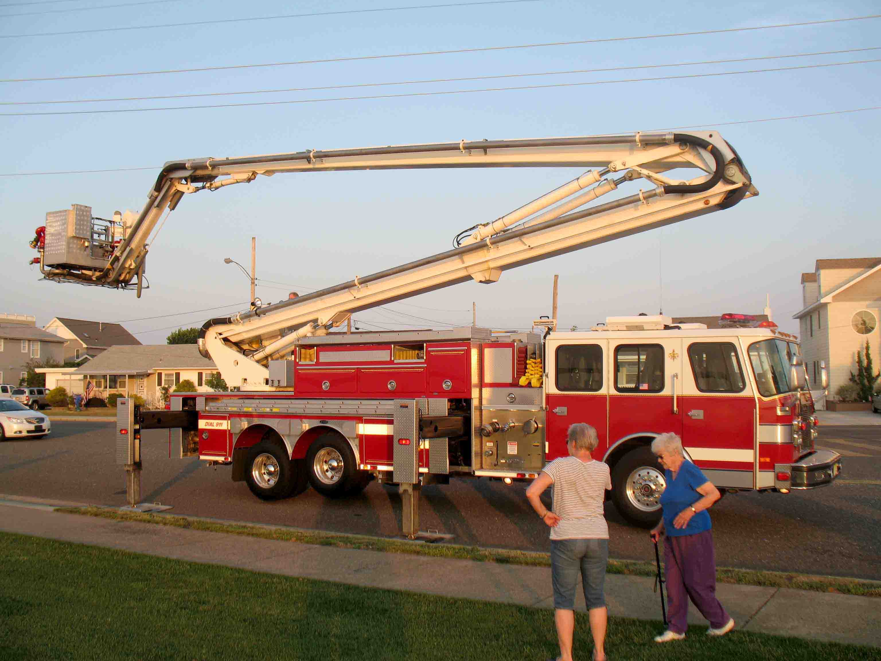 2000 E-One Cyclone II 95' Bronto | Used Truck Details