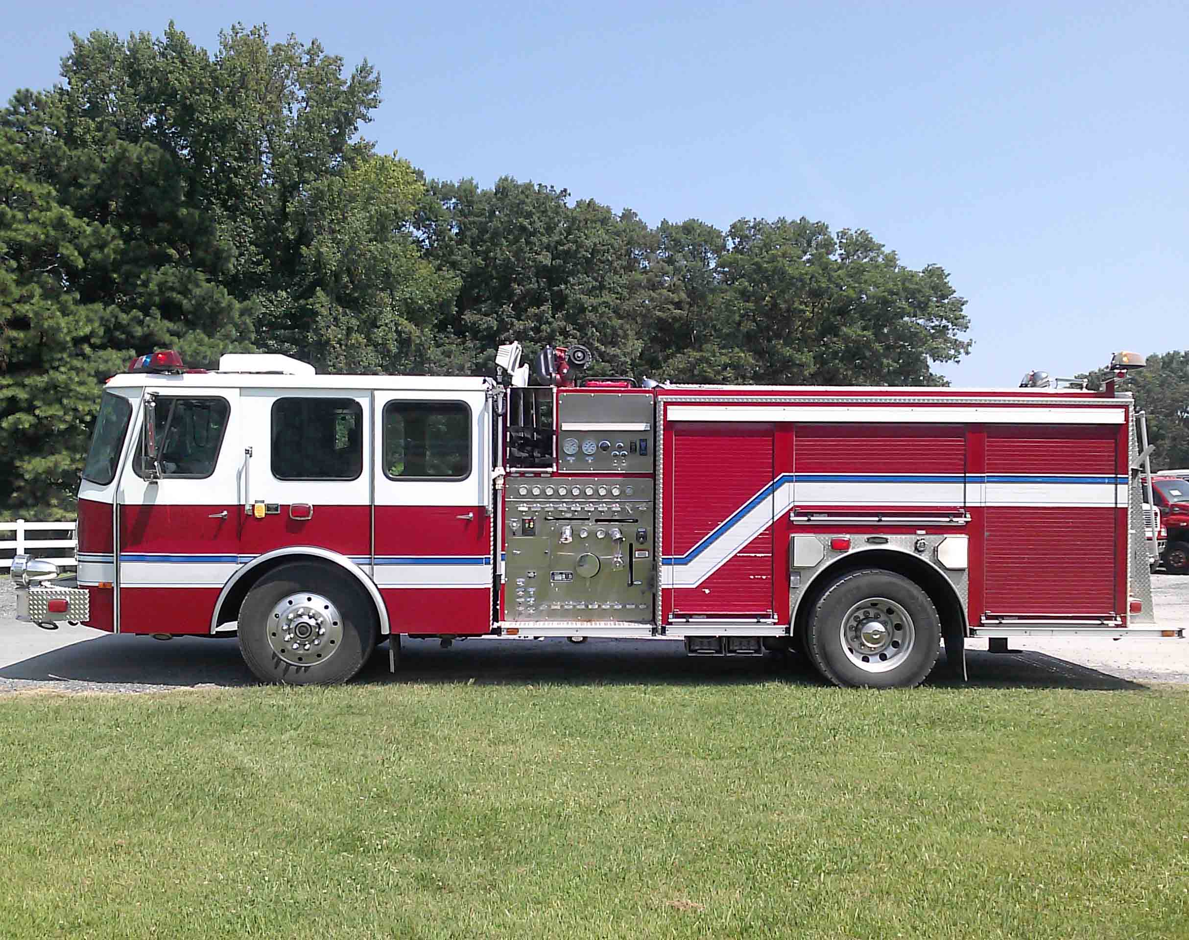 2001 E-One Cyclone II Custom Pumper | Used Truck Details