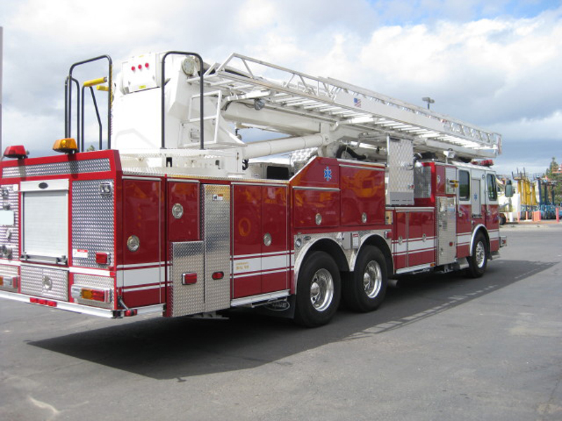 2008 E-One Cyclone II 114' Bronto | Used Truck Details