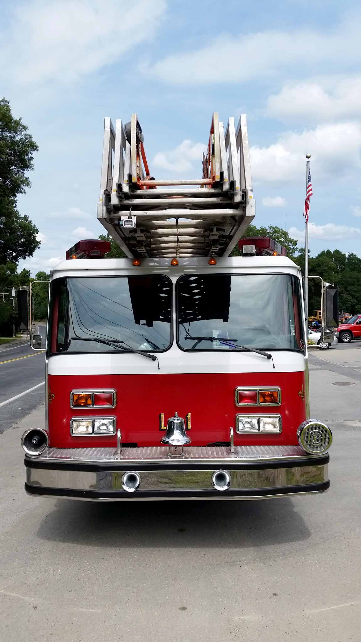 1995 E-One Hurricane 110' Aerial | Used Truck Details