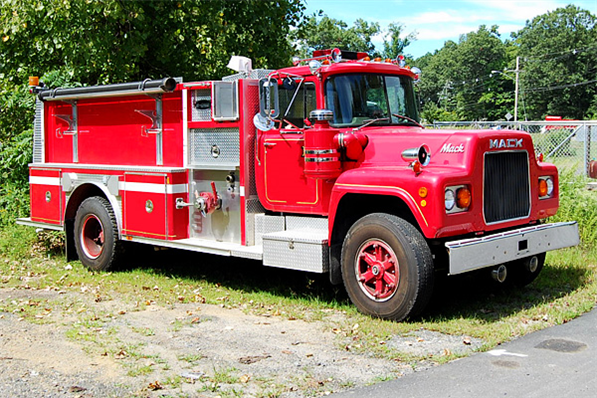 1973 E-One Mack Pumper | Used Truck Details