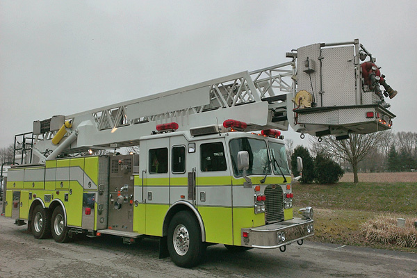 2000 KME 102' Aerial Cat Platform | Used Truck Details