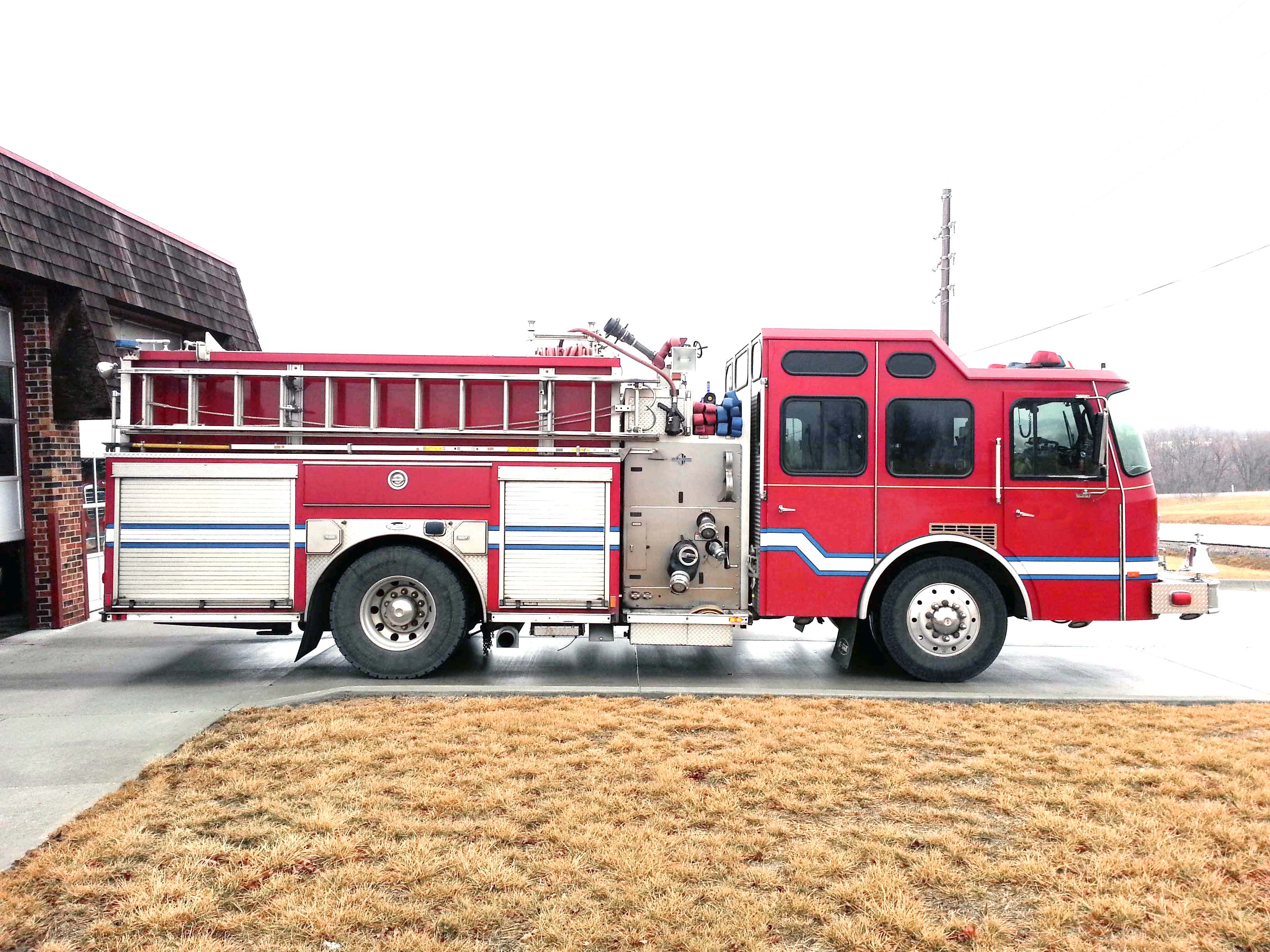 2004 E-One Typhoon Custom Pumper | Used Truck Details